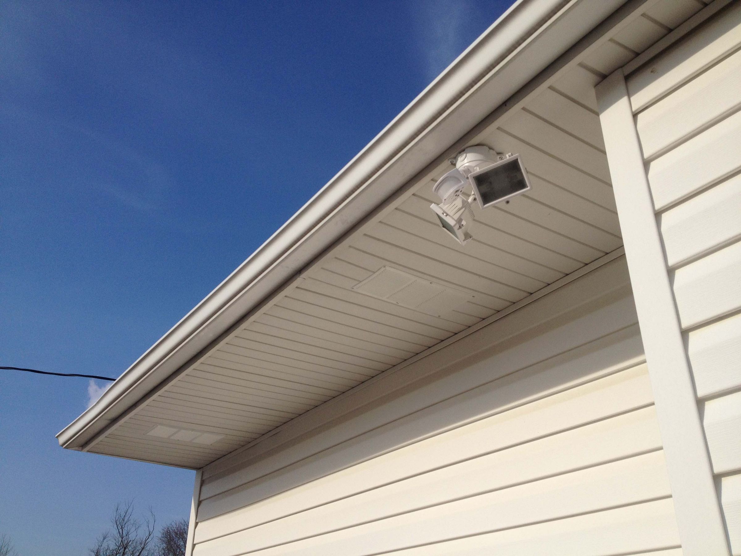 Simple Soffit Vent Installation : 7 Steps - Instructables