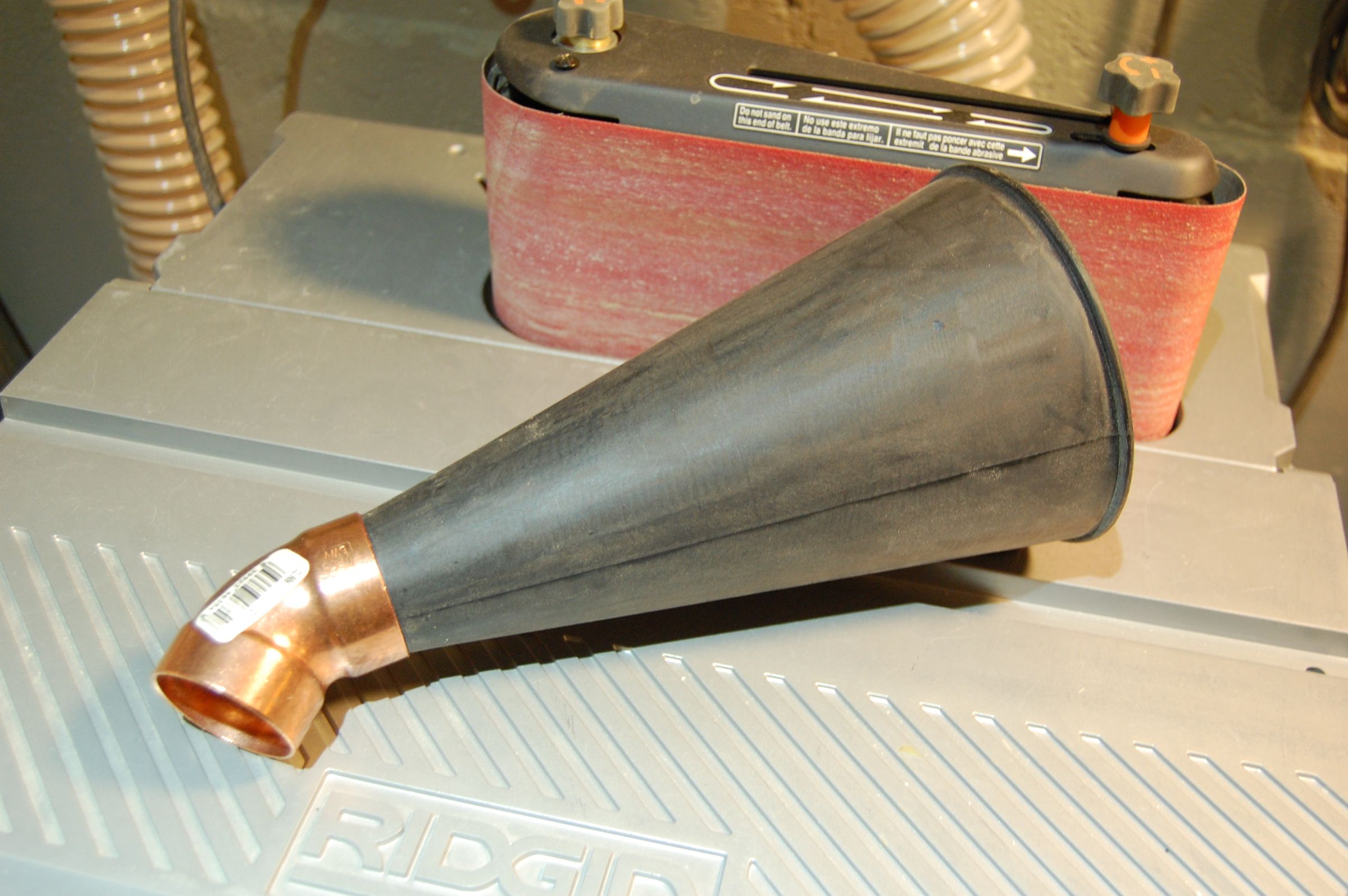 Gramophone [Funnelophone] : 13 Steps (with Pictures) - Instructables