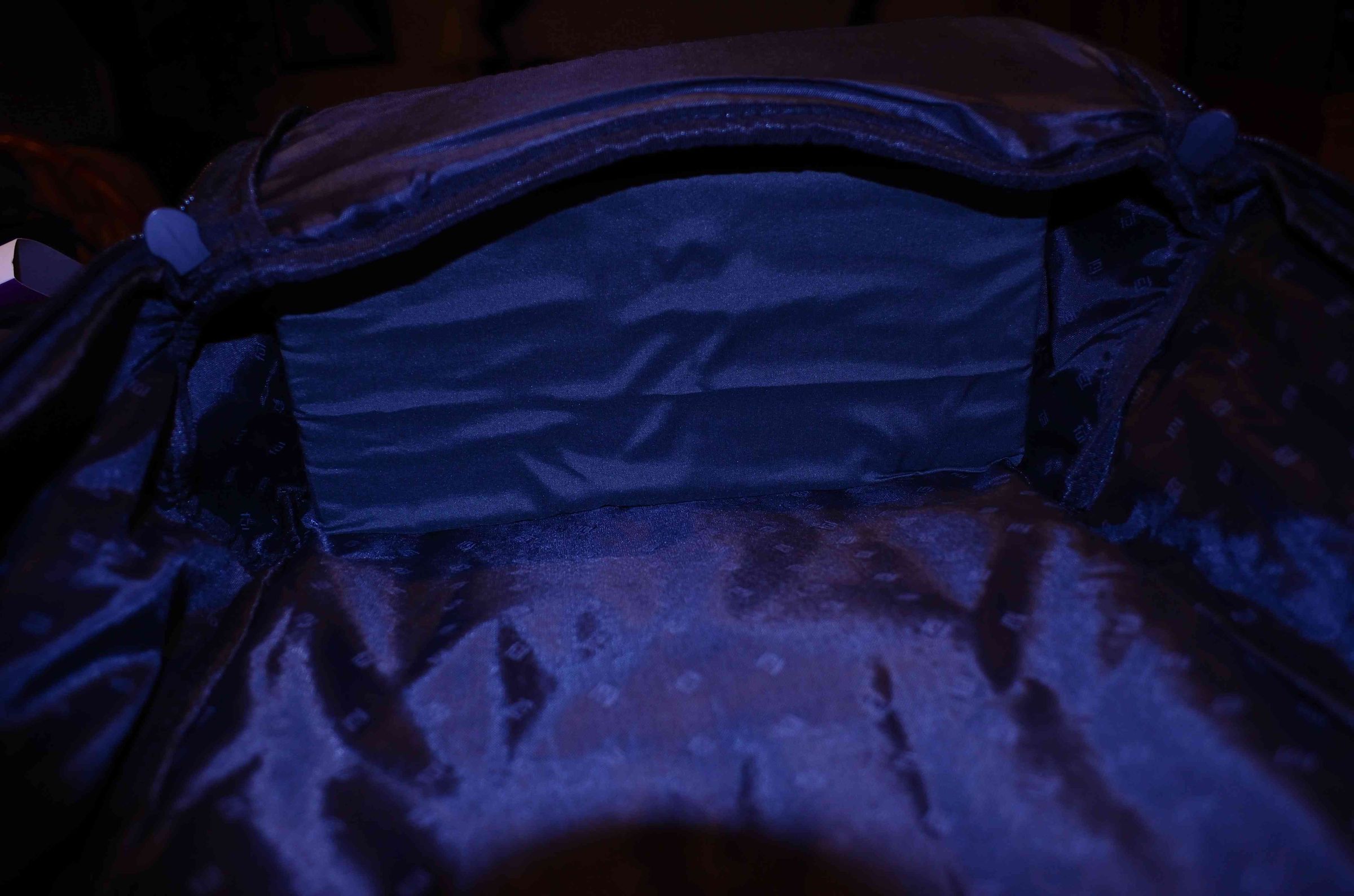 DIY DSLR Camera Backpack : 12 Steps - Instructables