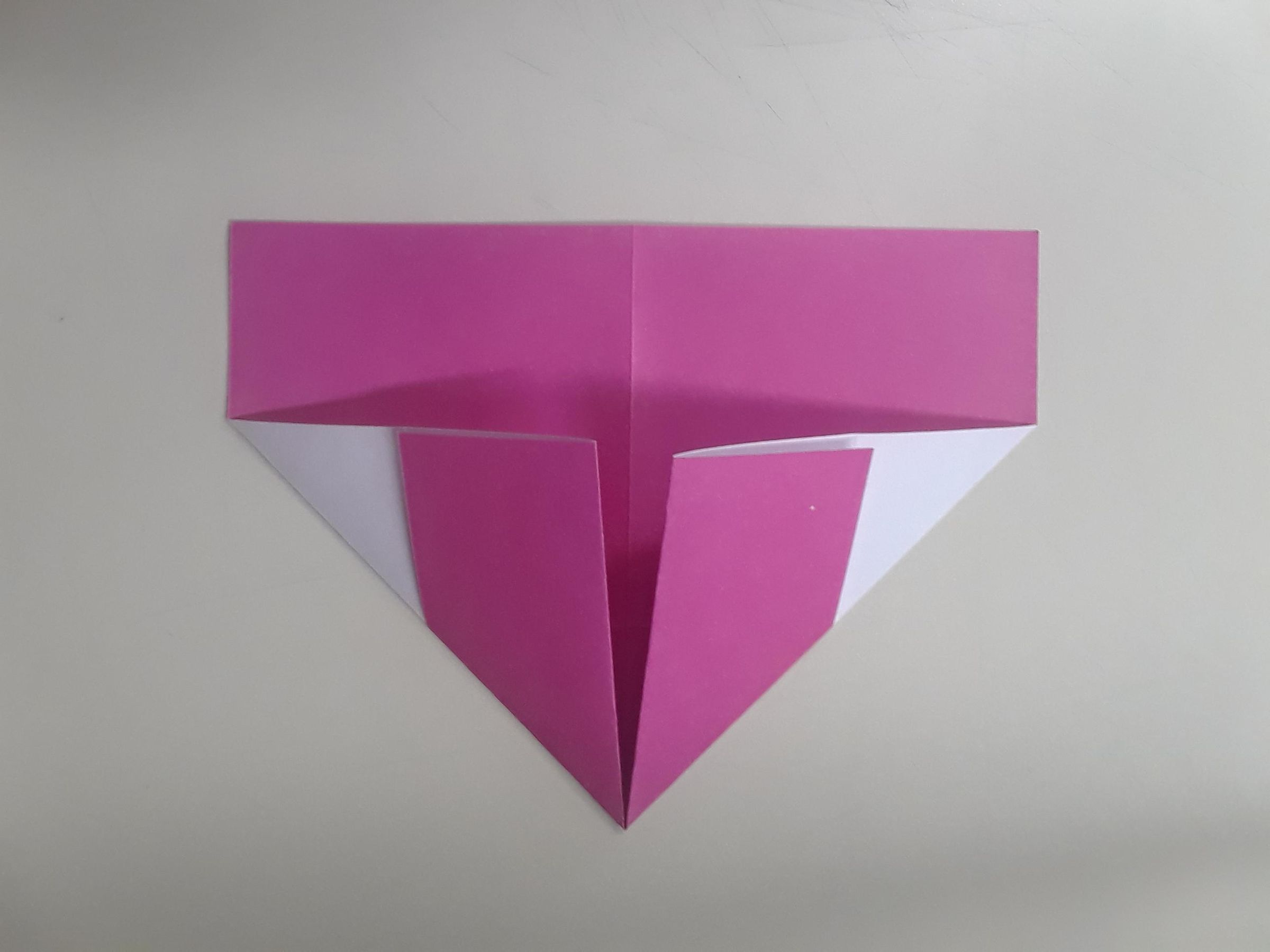 Cute Origami Heart Bookmark : 9 Steps - Instructables