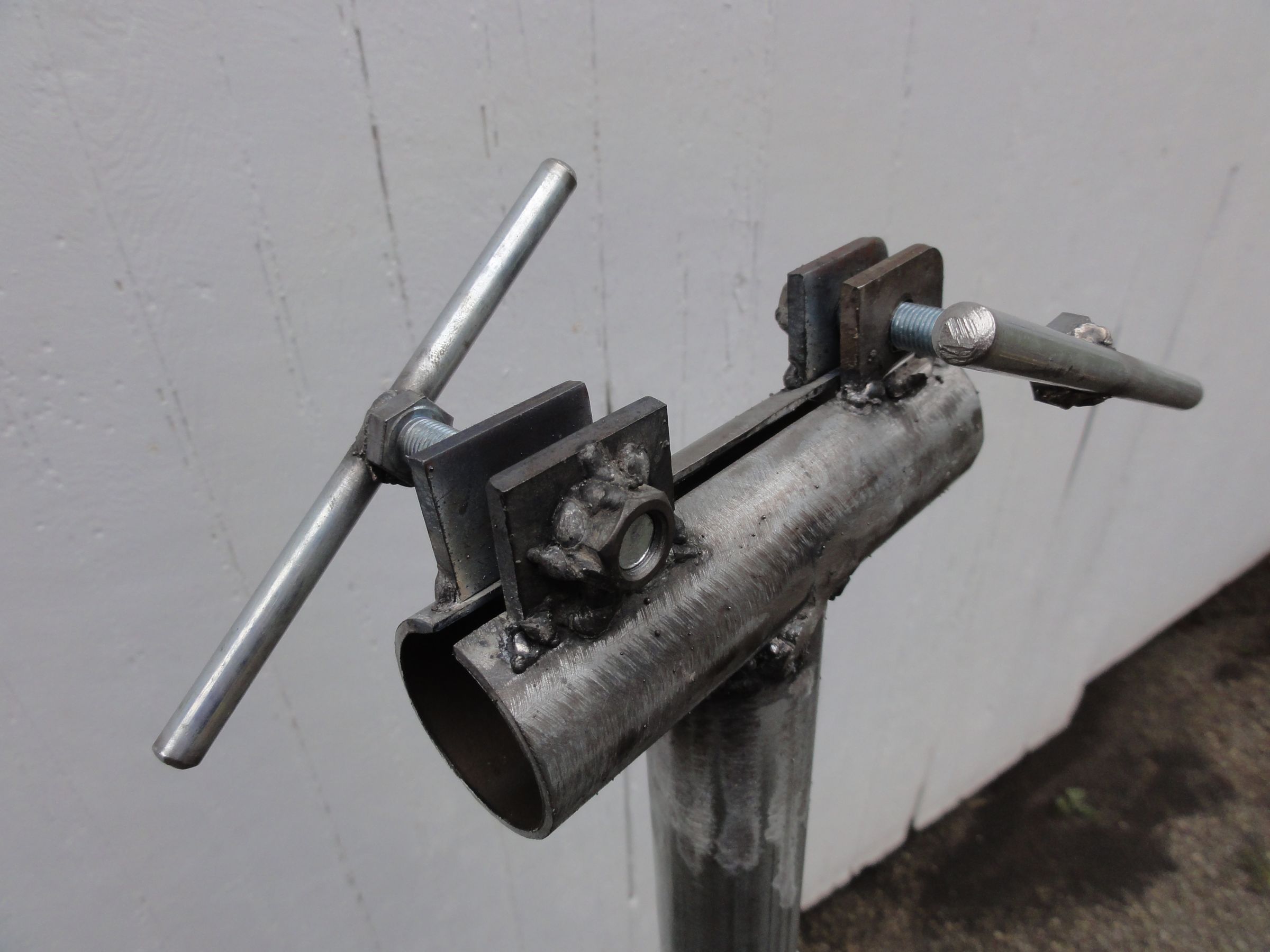 Homemade Bike Repair Stand : 6 Steps (with Pictures) - Instructables