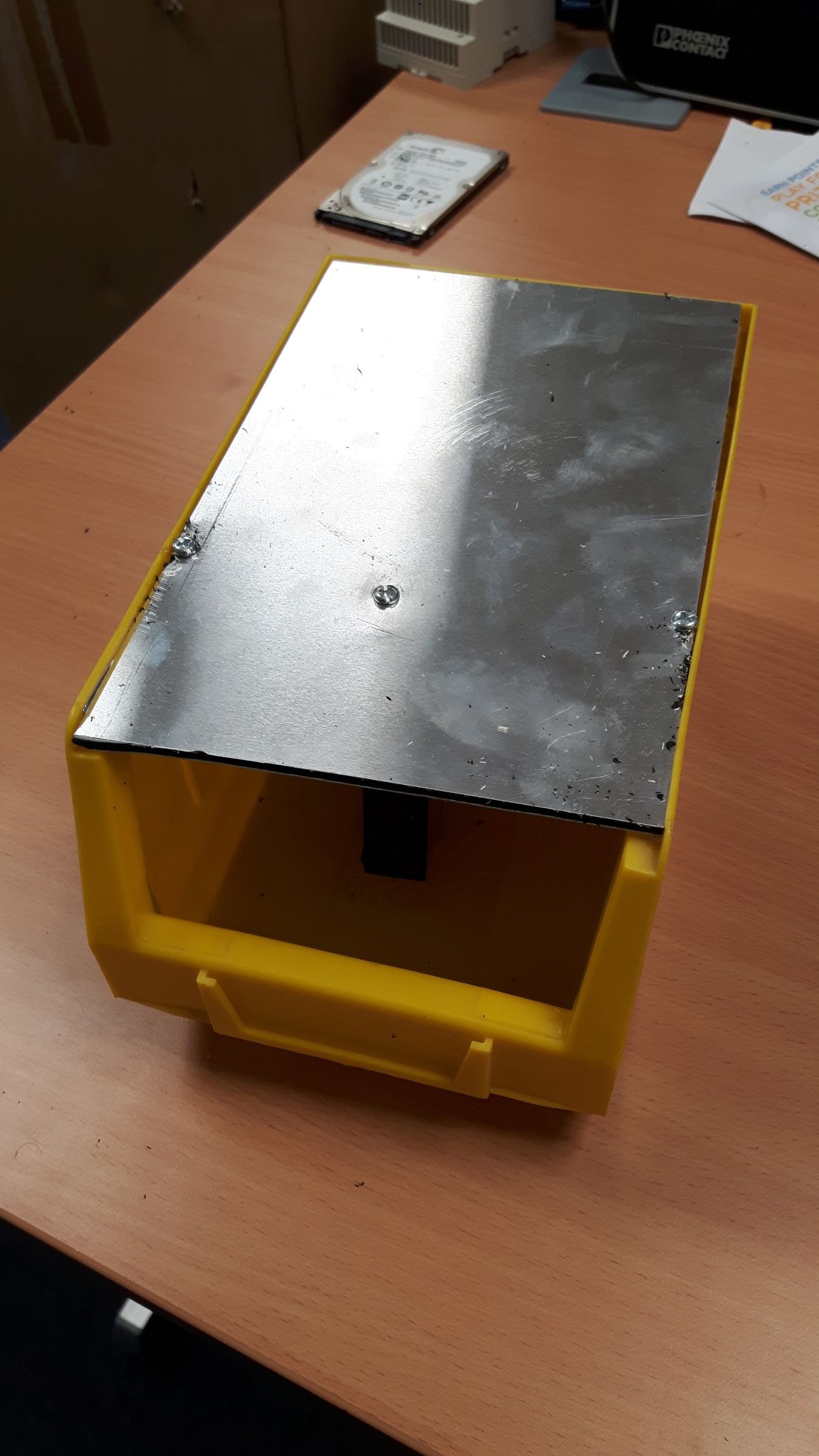 Old HDD Vibration Table : 5 Steps (with Pictures) - Instructables