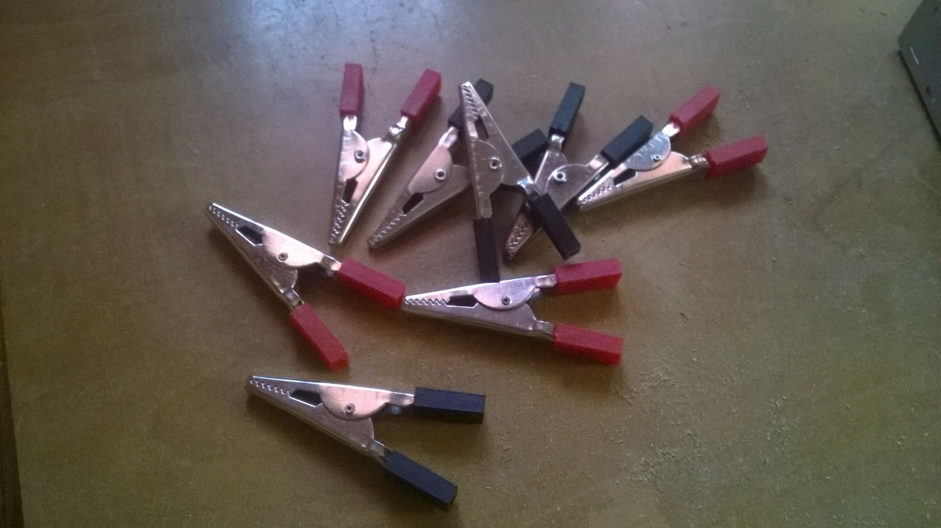 EXTRA HANDS FOR SOLDERING - OCTOPUS : 15 Steps (with Pictures ...