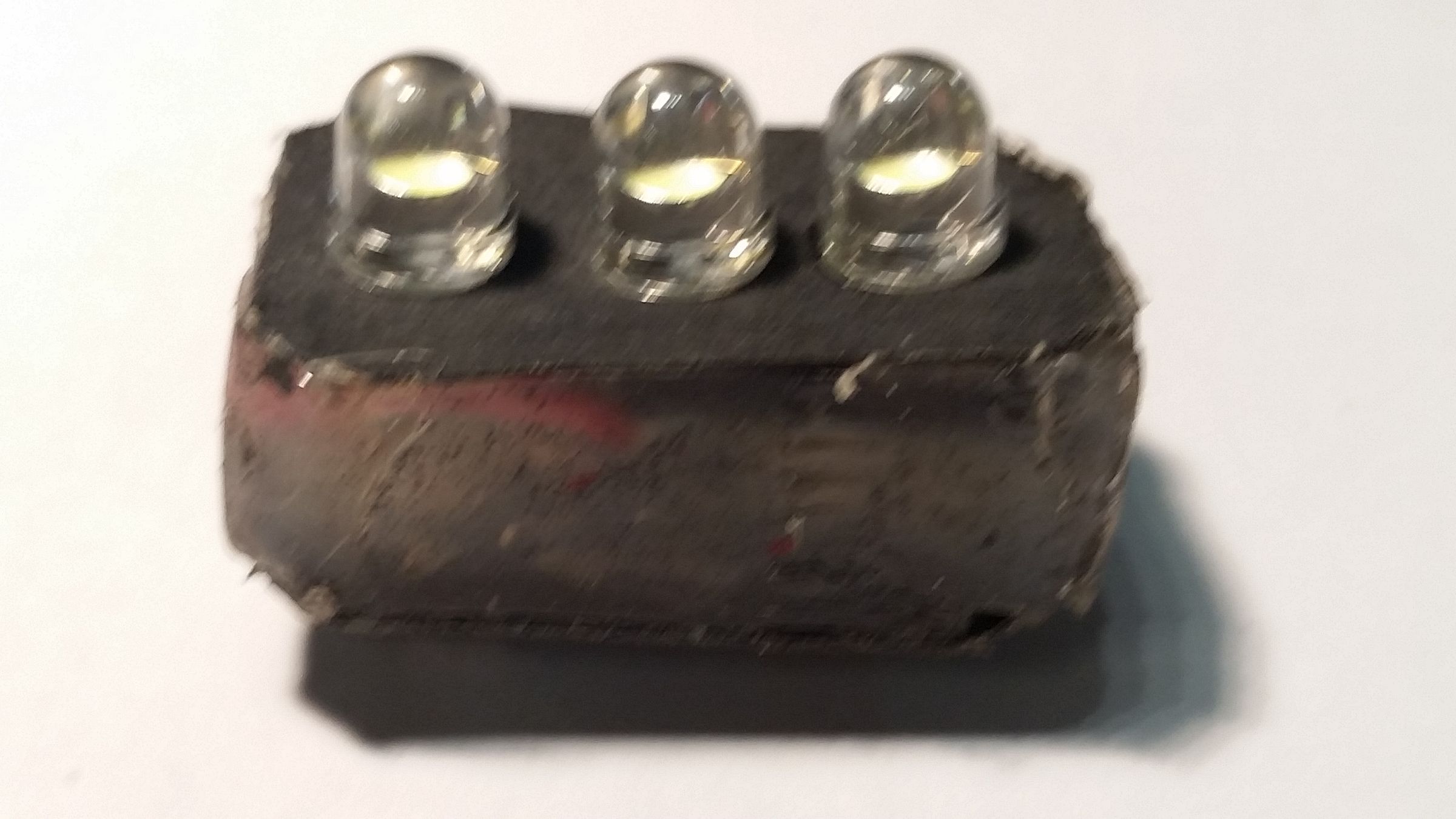 DIY 9 Volt LED Emergency/Backpack Flash Light : 10 Steps - Instructables