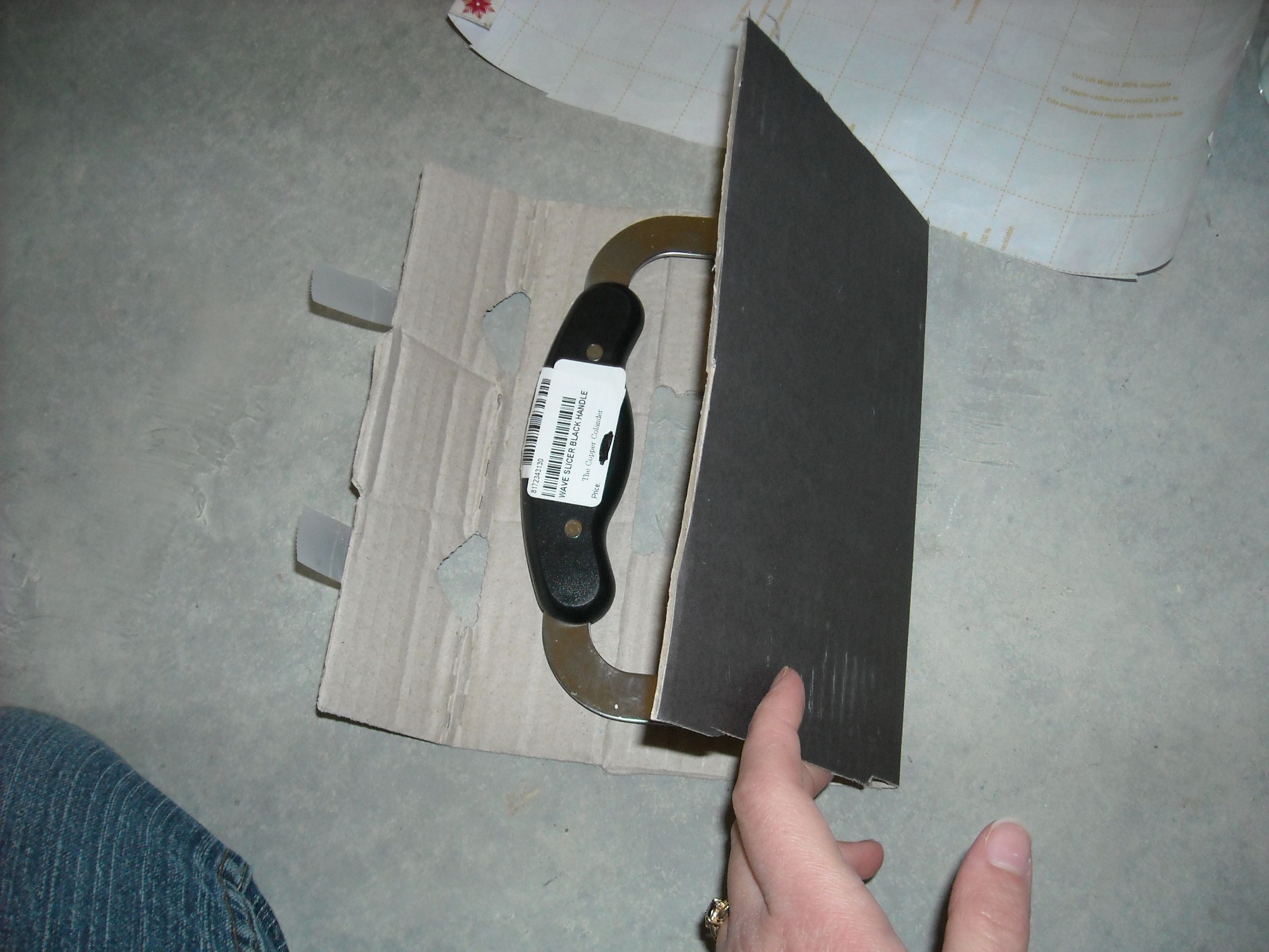 How to Wrap a Flat Gift : 5 Steps - Instructables