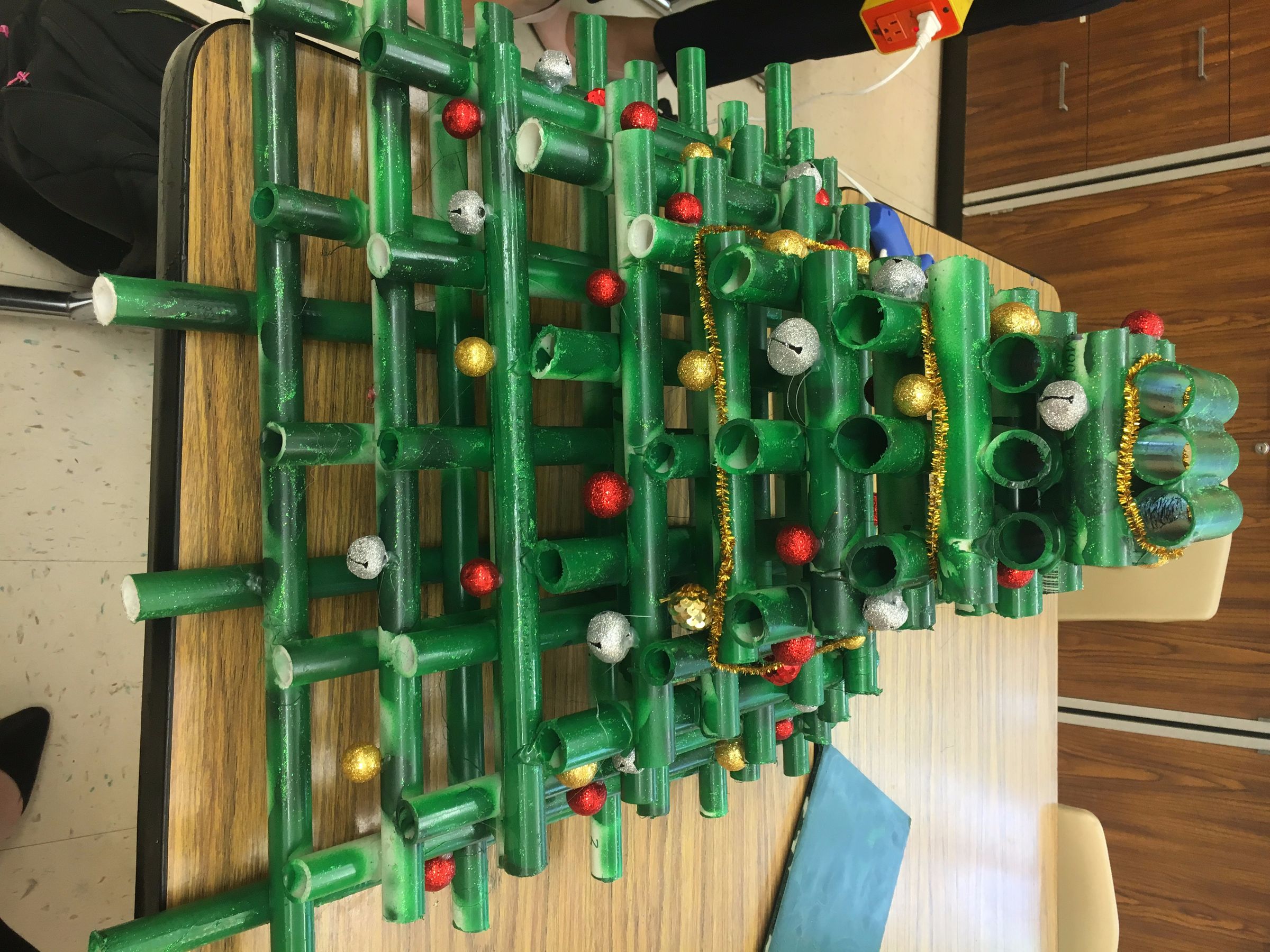 SINGING CHRISTMAS TREE : 6 Steps - Instructables