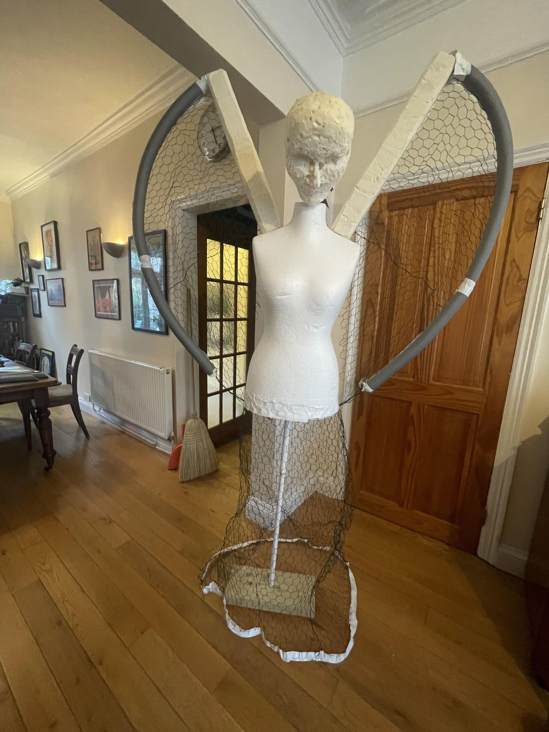 Life-size Moving Weeping Angel : 14 Steps (with Pictures) - Instructables