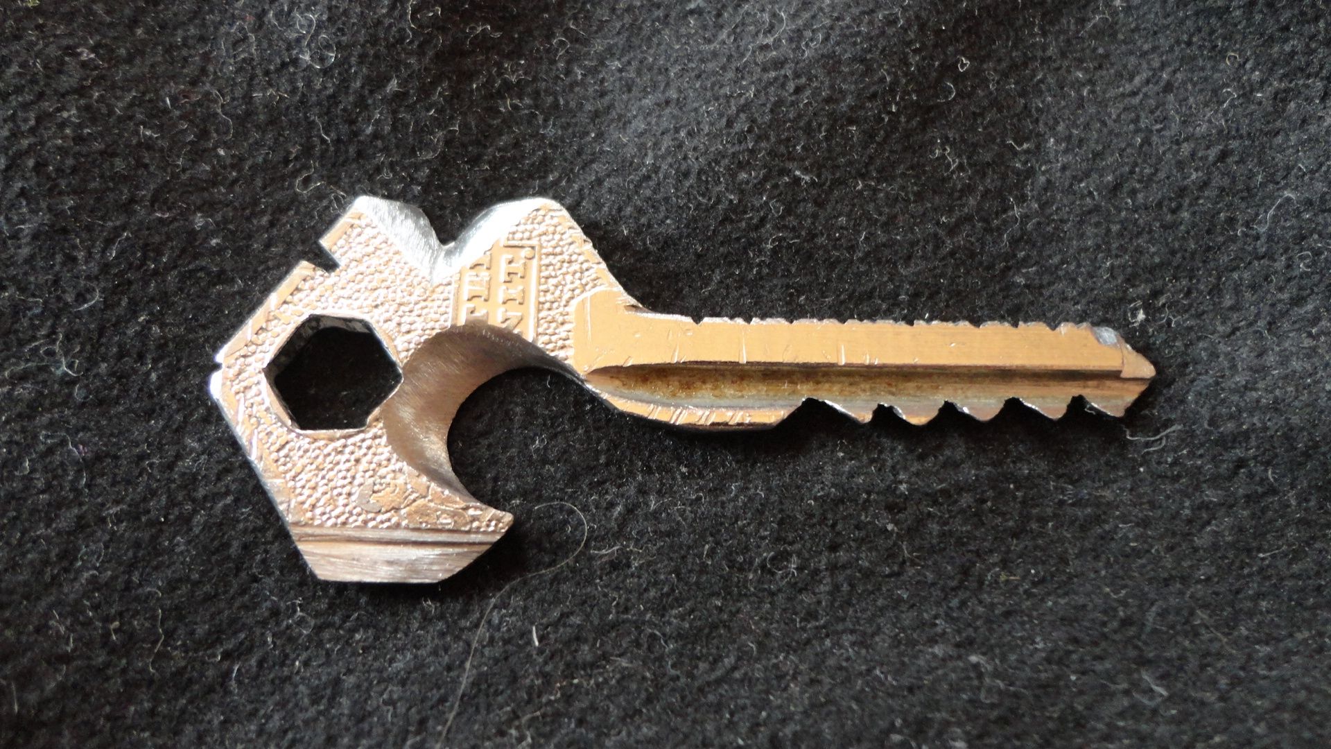 Multi Key Utility-Key 10+8-in-1 Tool (may Expand) (with Pictures ...