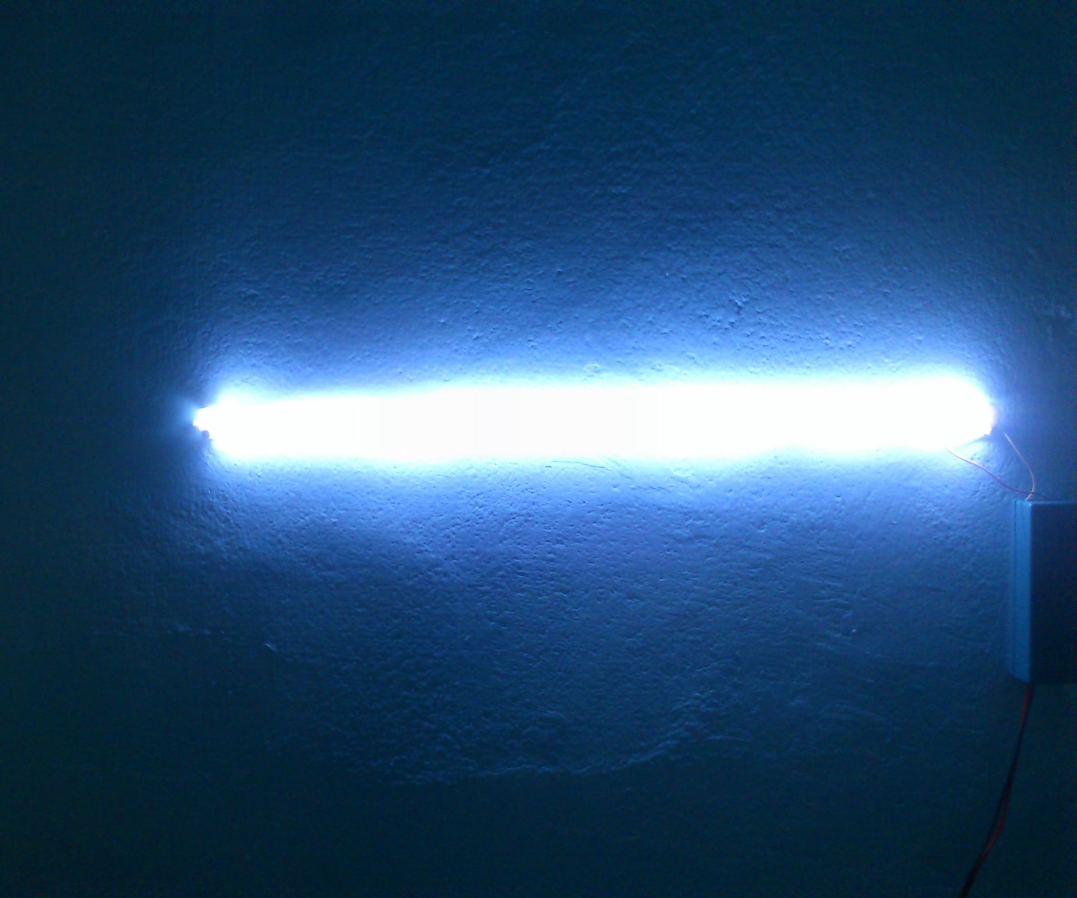 Simple CCFL Attractive Wall Light : 4 Steps - Instructables