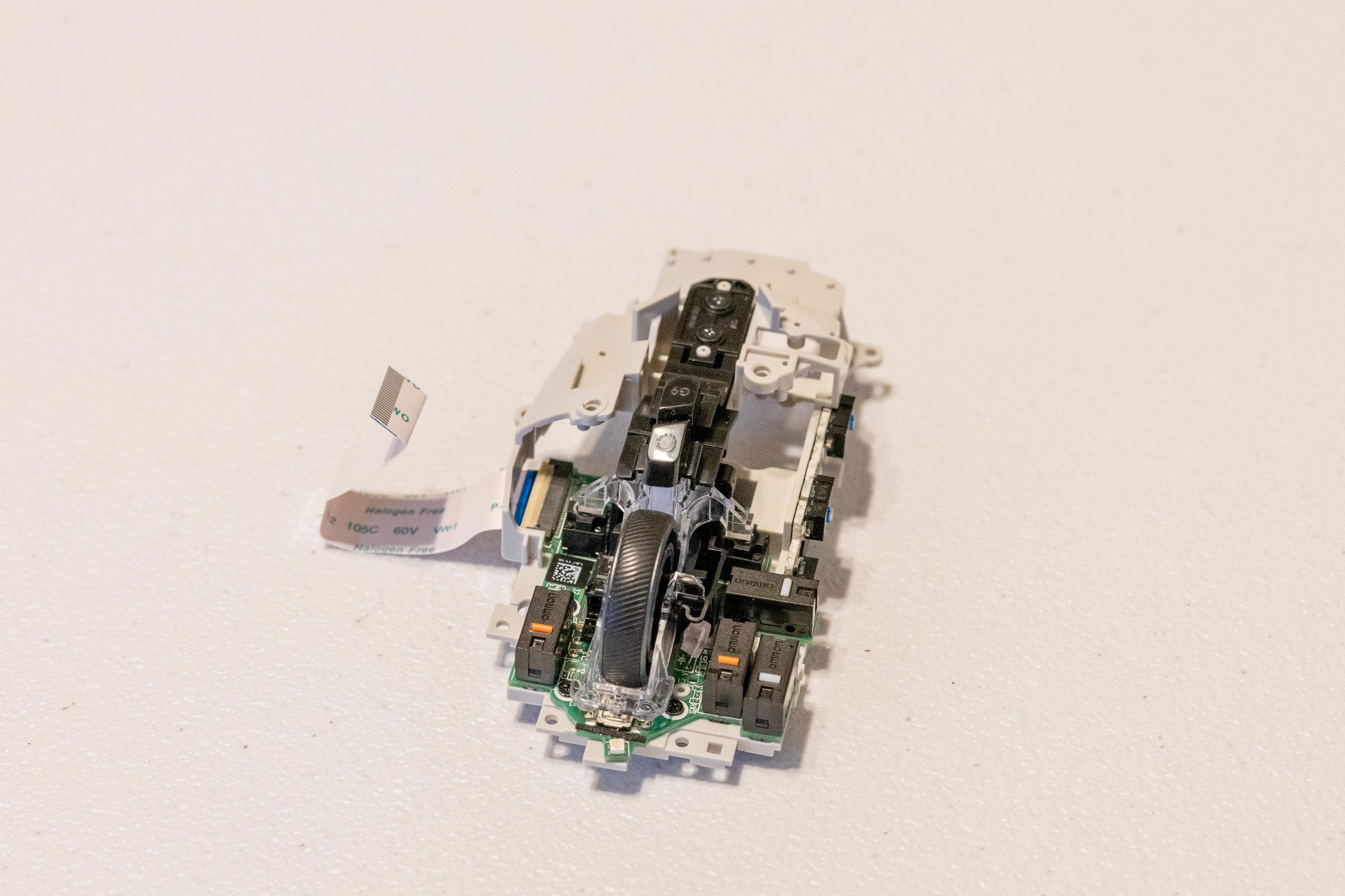 G502X Lightweight Mod Guide : 3 Steps - Instructables