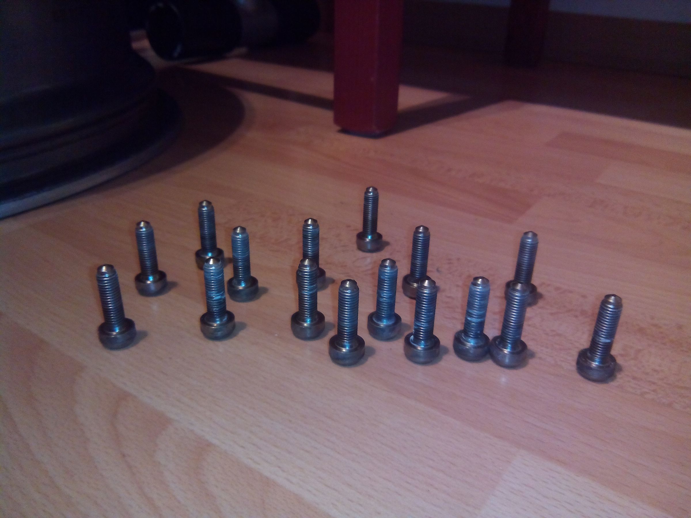 Refurbish Your Old Rims - Make Them Look Like New! : 9 Steps (with ...