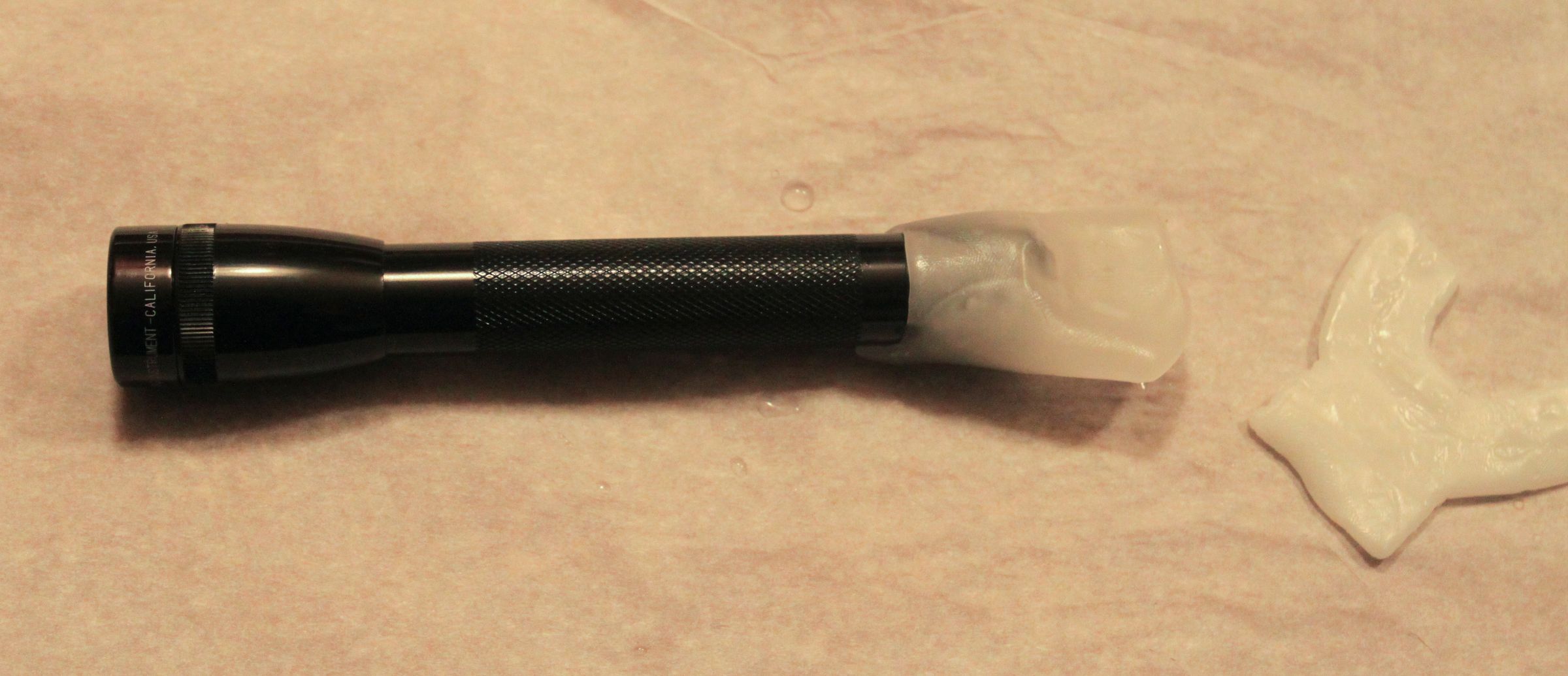 Bite Light: the Mouth Held Flashlight Hack : 4 Steps - Instructables