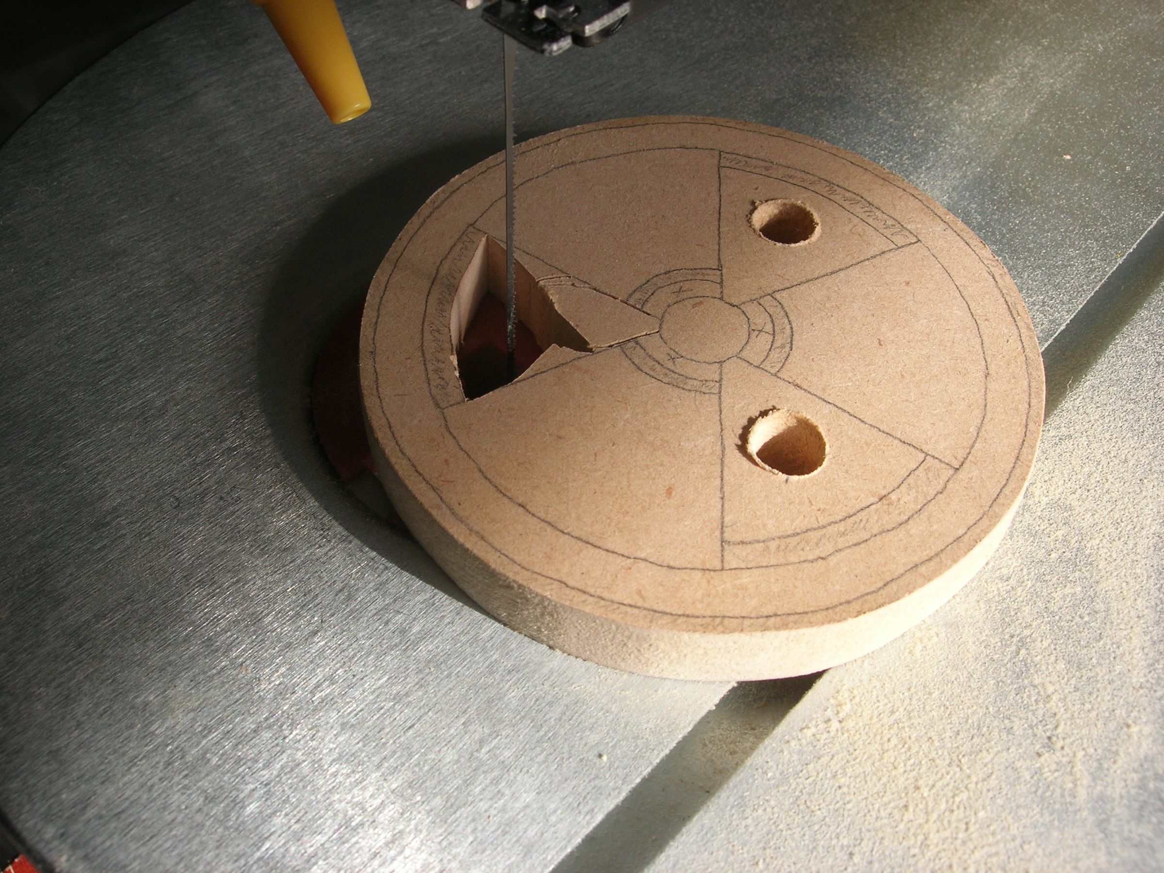 Duke Nukem 3D Beverage Coaster : 7 Steps - Instructables