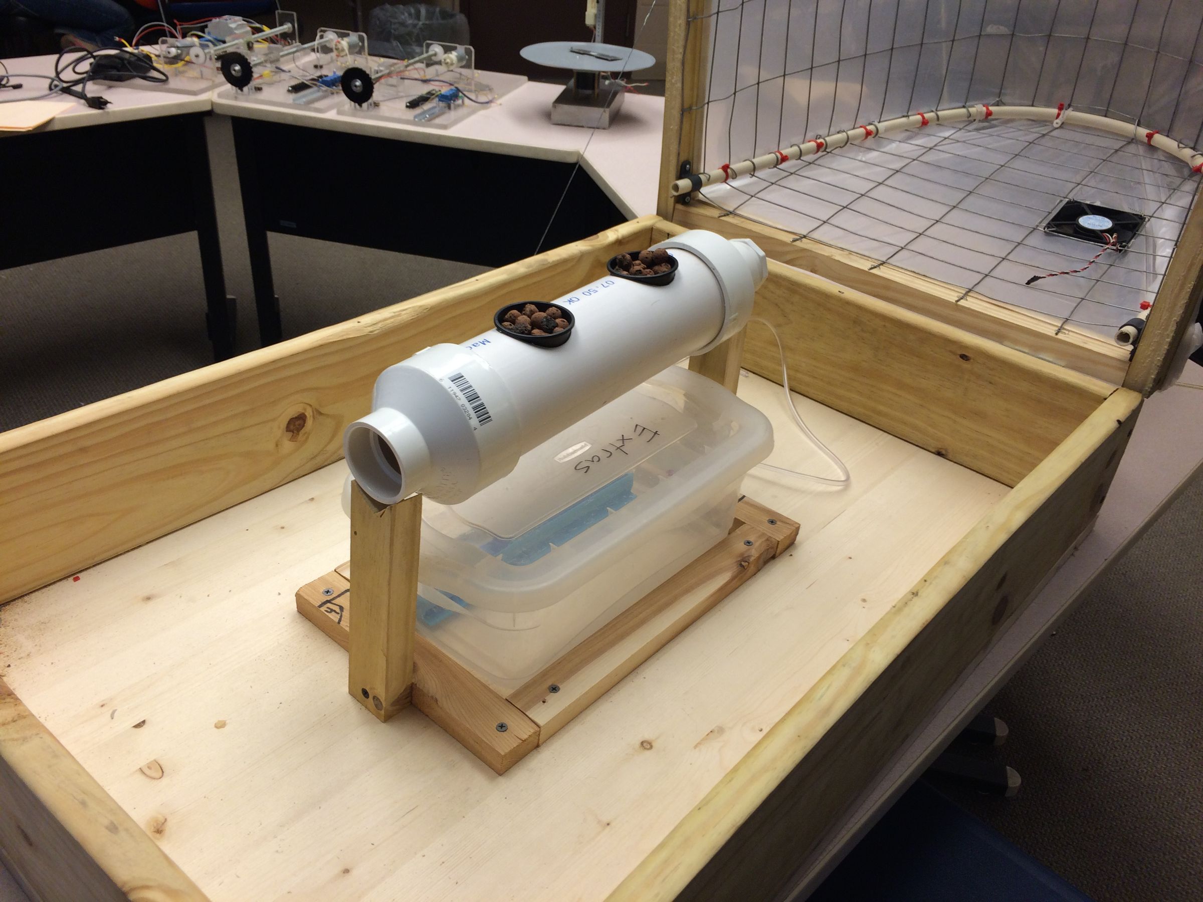 Hydroponic Greenhouse Monitoring and Control System : 5 Steps (with ...