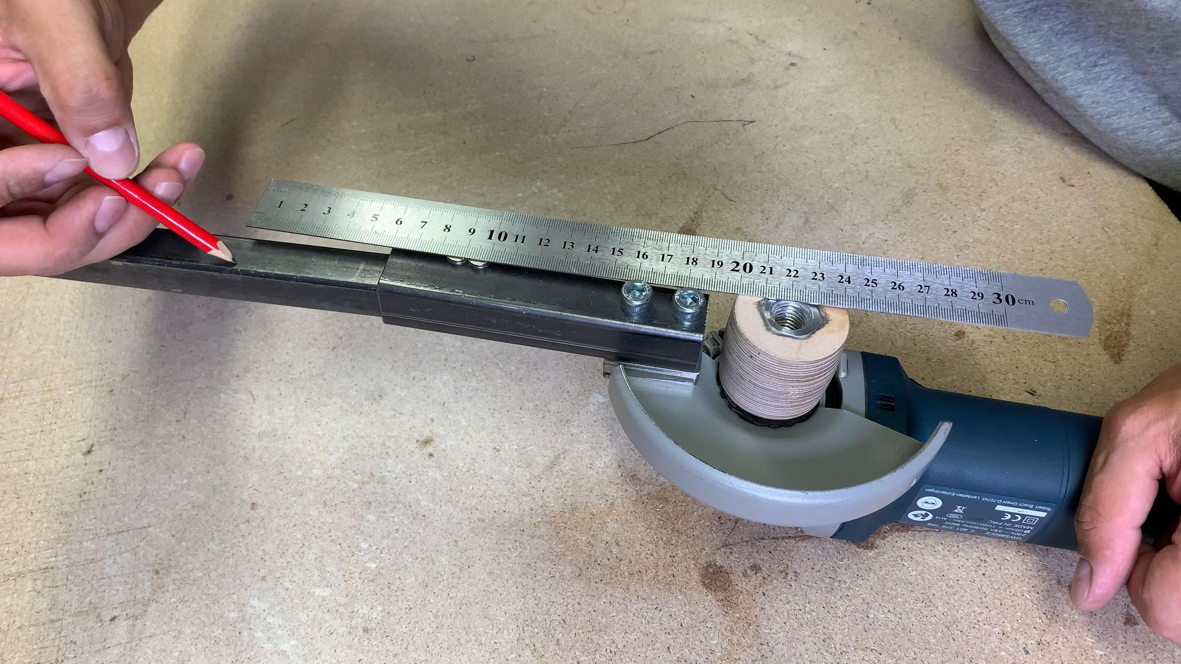 A Power File From an Angle Grinder : 15 Steps (with Pictures ...