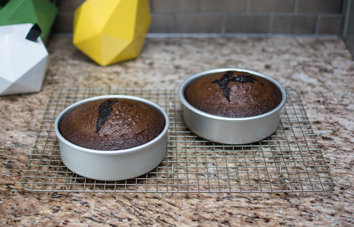 Introduction to Cake Decorating : 4 Steps (with Pictures) - Instructables