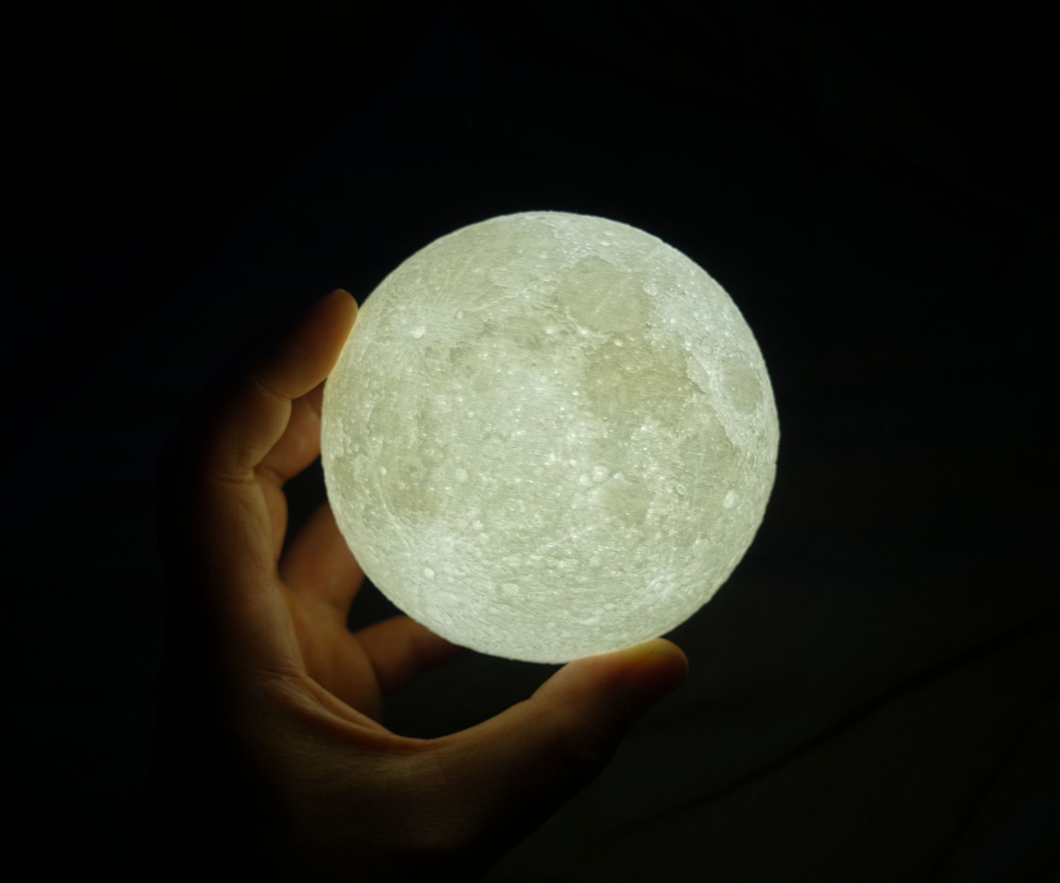 Moon Station Powered Moon Lamp : 8 Steps (with Pictures) - Instructables