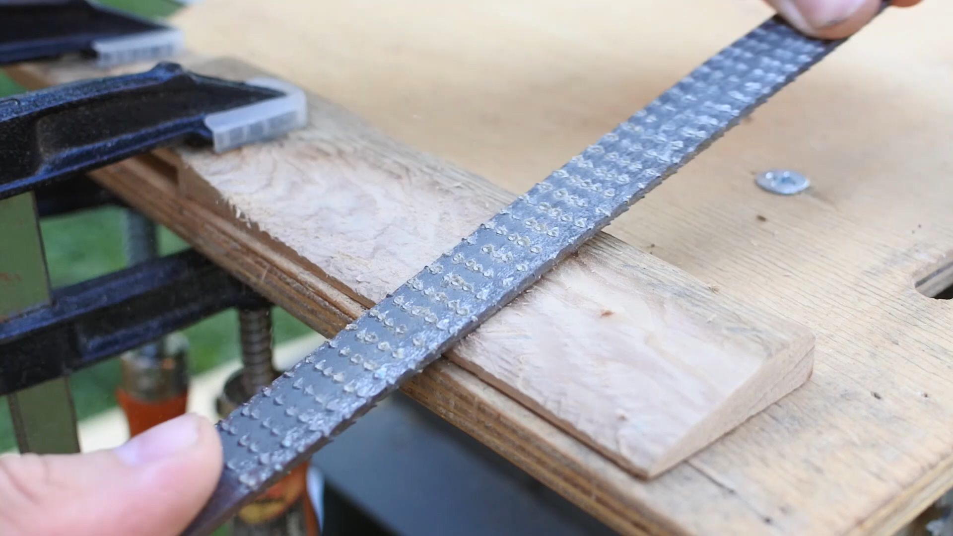 How to Make a Boomerang : 10 Steps (with Pictures) - Instructables