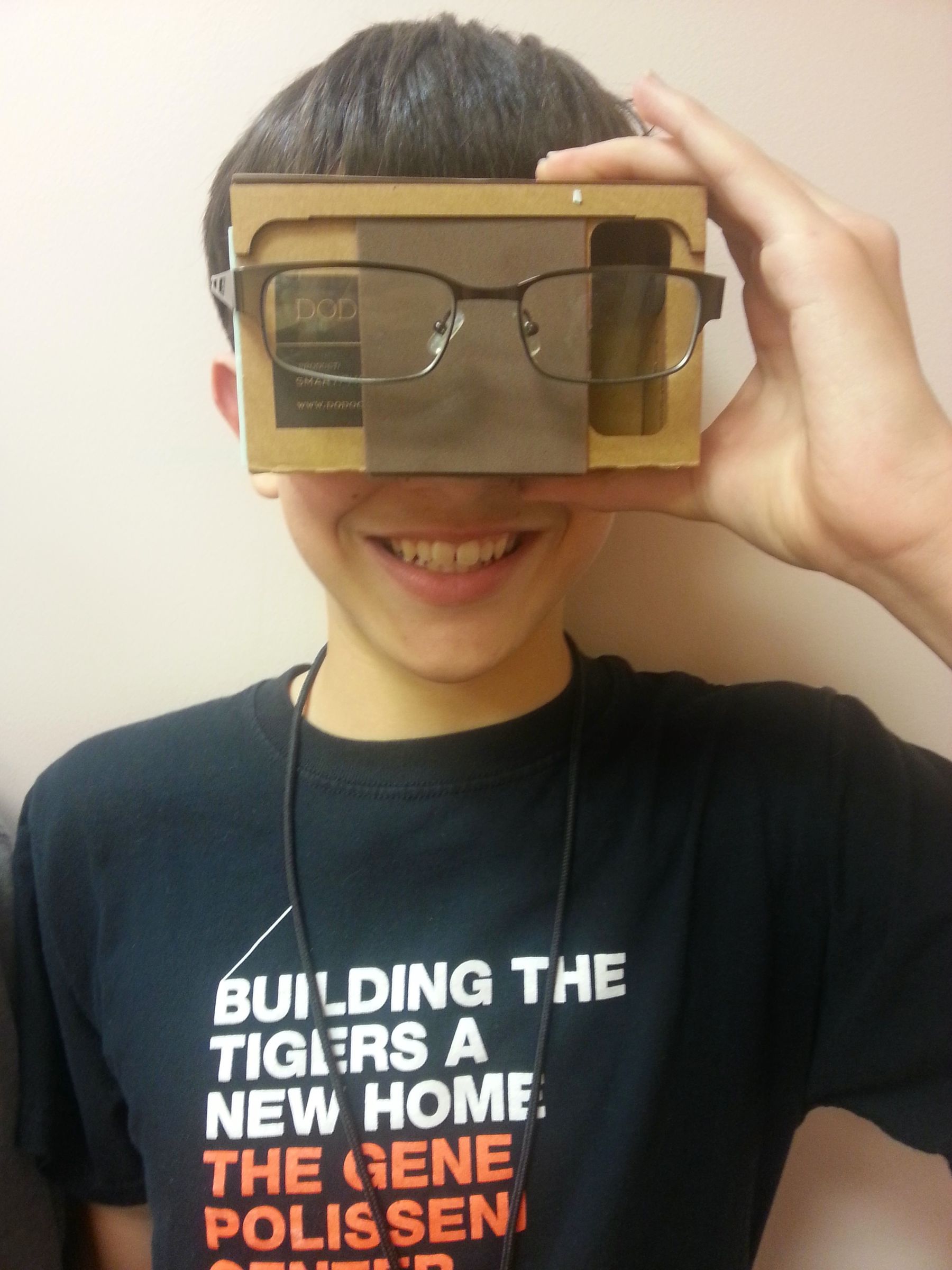 Google Cardboard for Those With Glasses : 5 Steps - Instructables