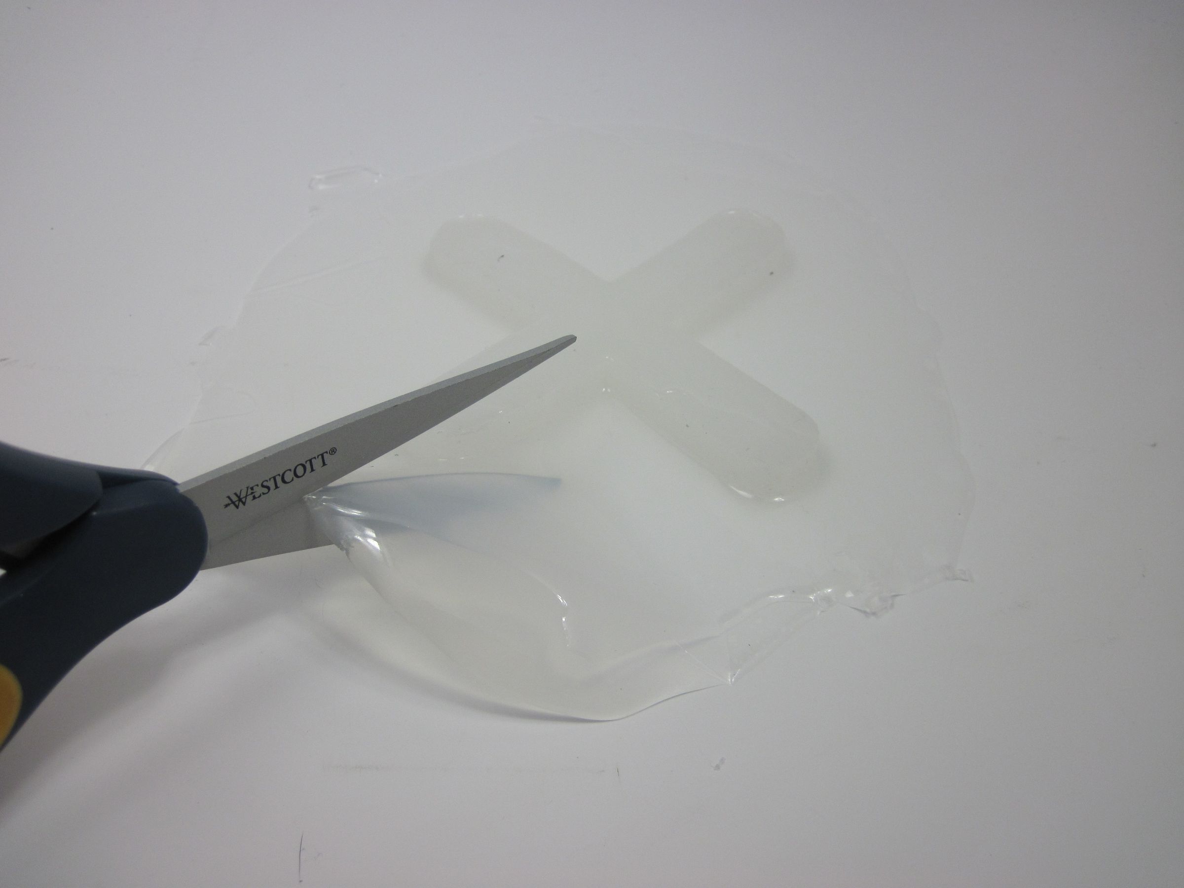 Air-Powered Soft Robotic Gripper : 18 Steps (with Pictures) - Instructables