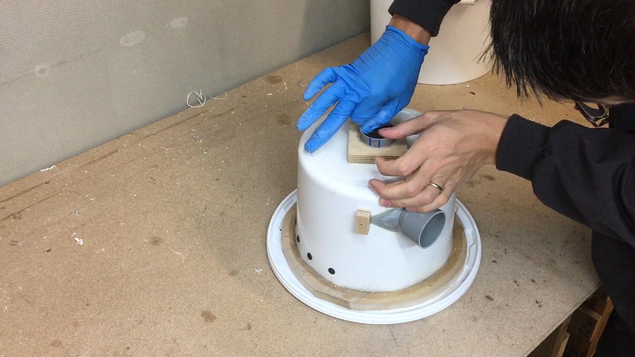 DIY: Cyclone Dust Separator From Two Buckets : 8 Steps (with Pictures ...