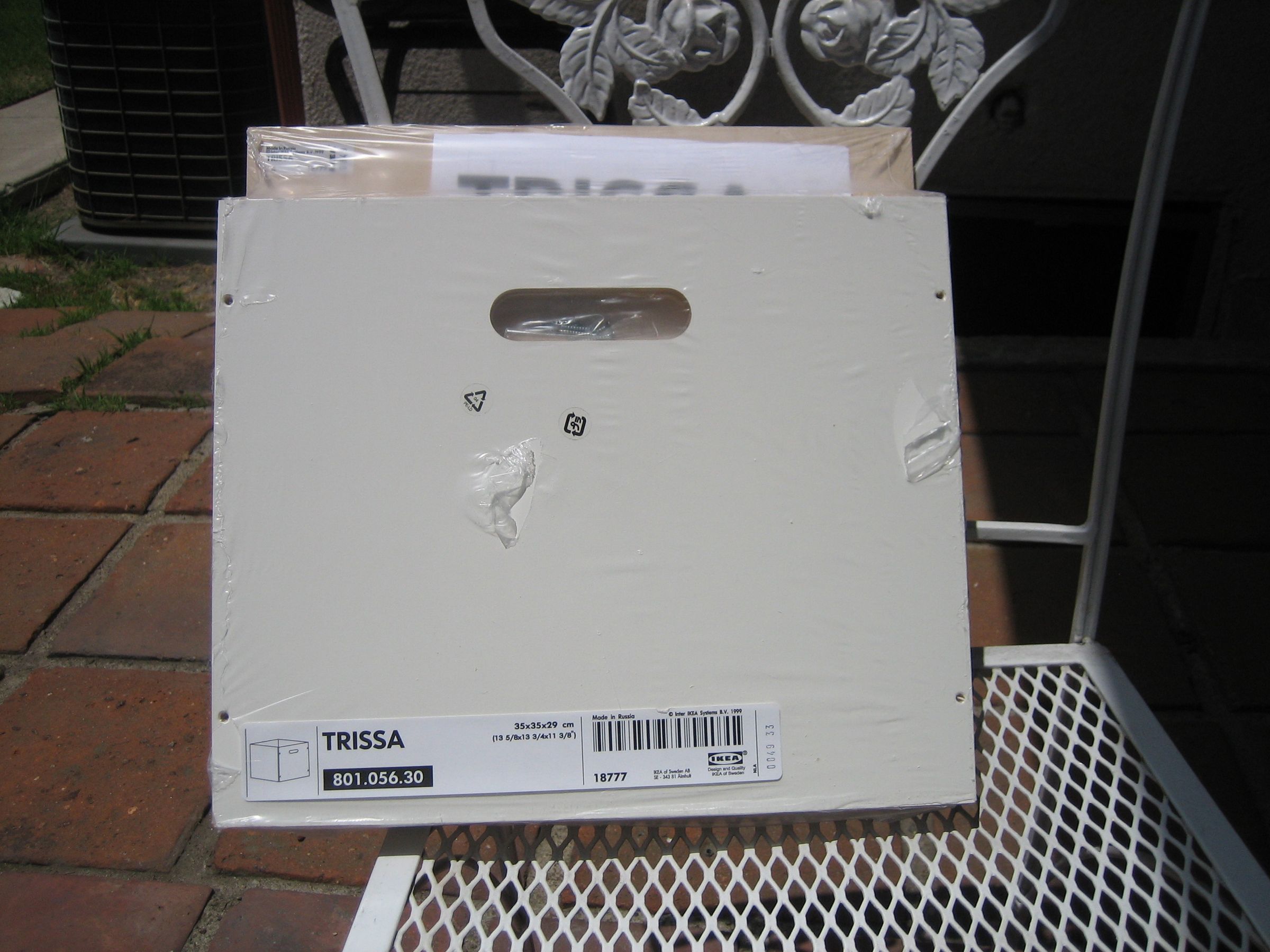 Making a Record Case Out of the Ikea Trissa : 4 Steps - Instructables
