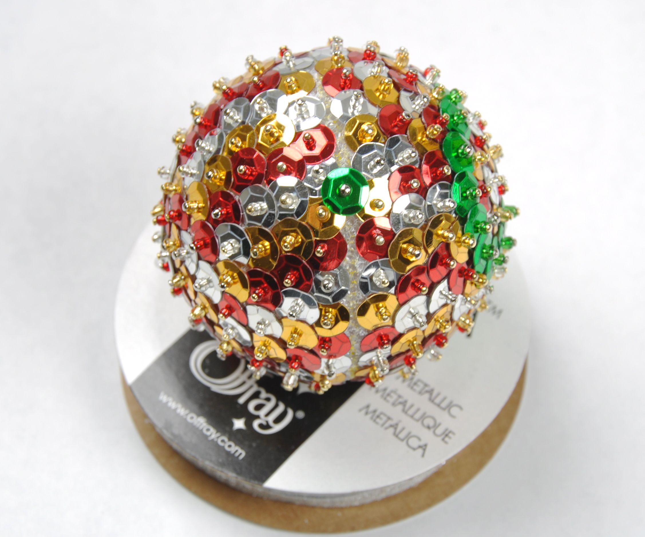 Sequins Ornaments : 7 Steps (with Pictures) - Instructables