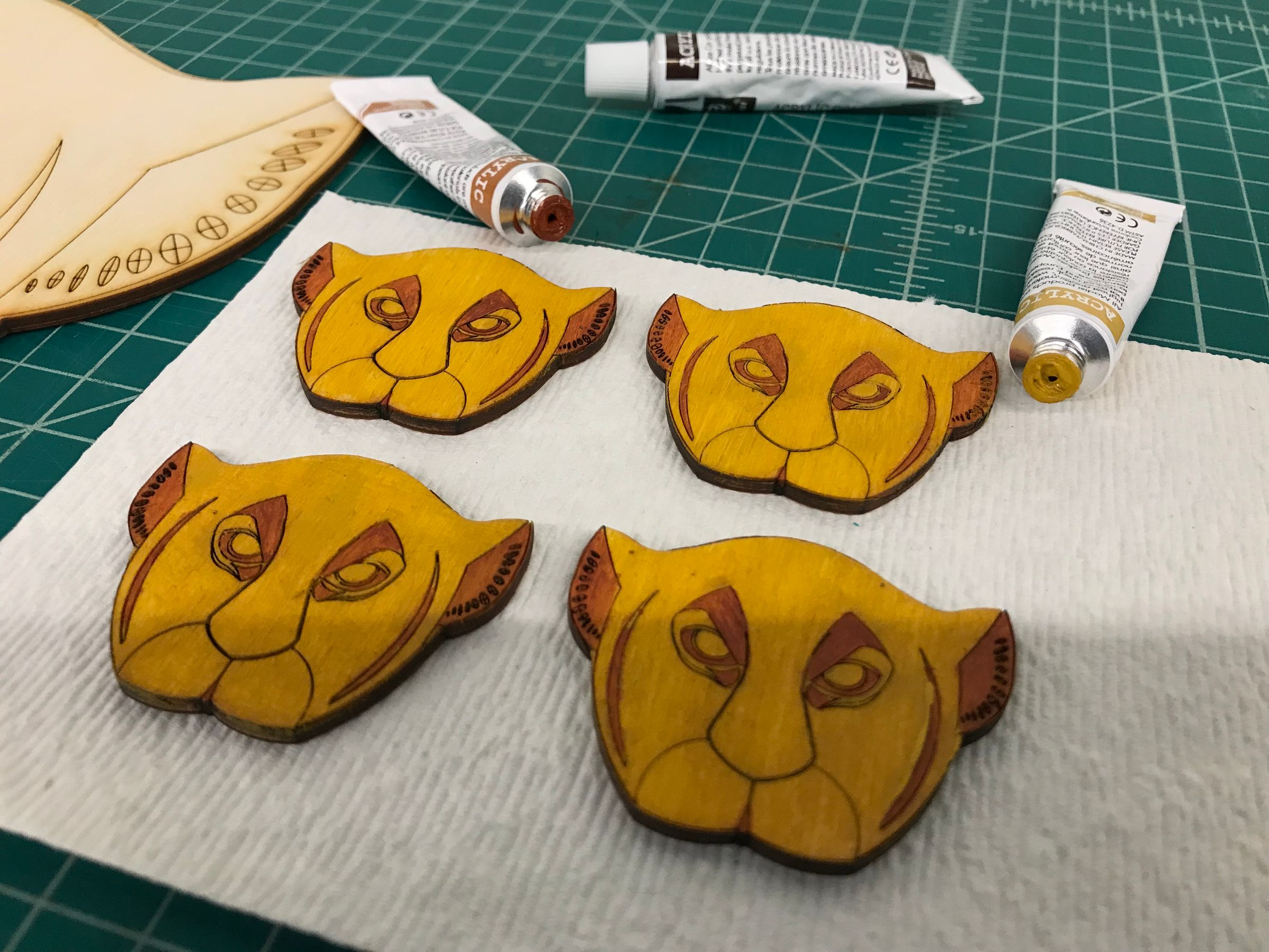 MLAB | LION KING NALA MASK : 5 Steps (with Pictures) - Instructables