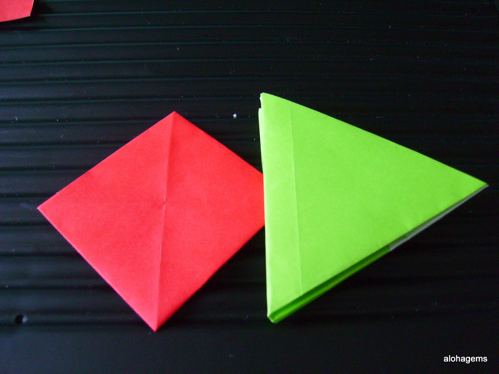 How to Make Origami Connectors for Equilateral Triangles : 6 Steps ...
