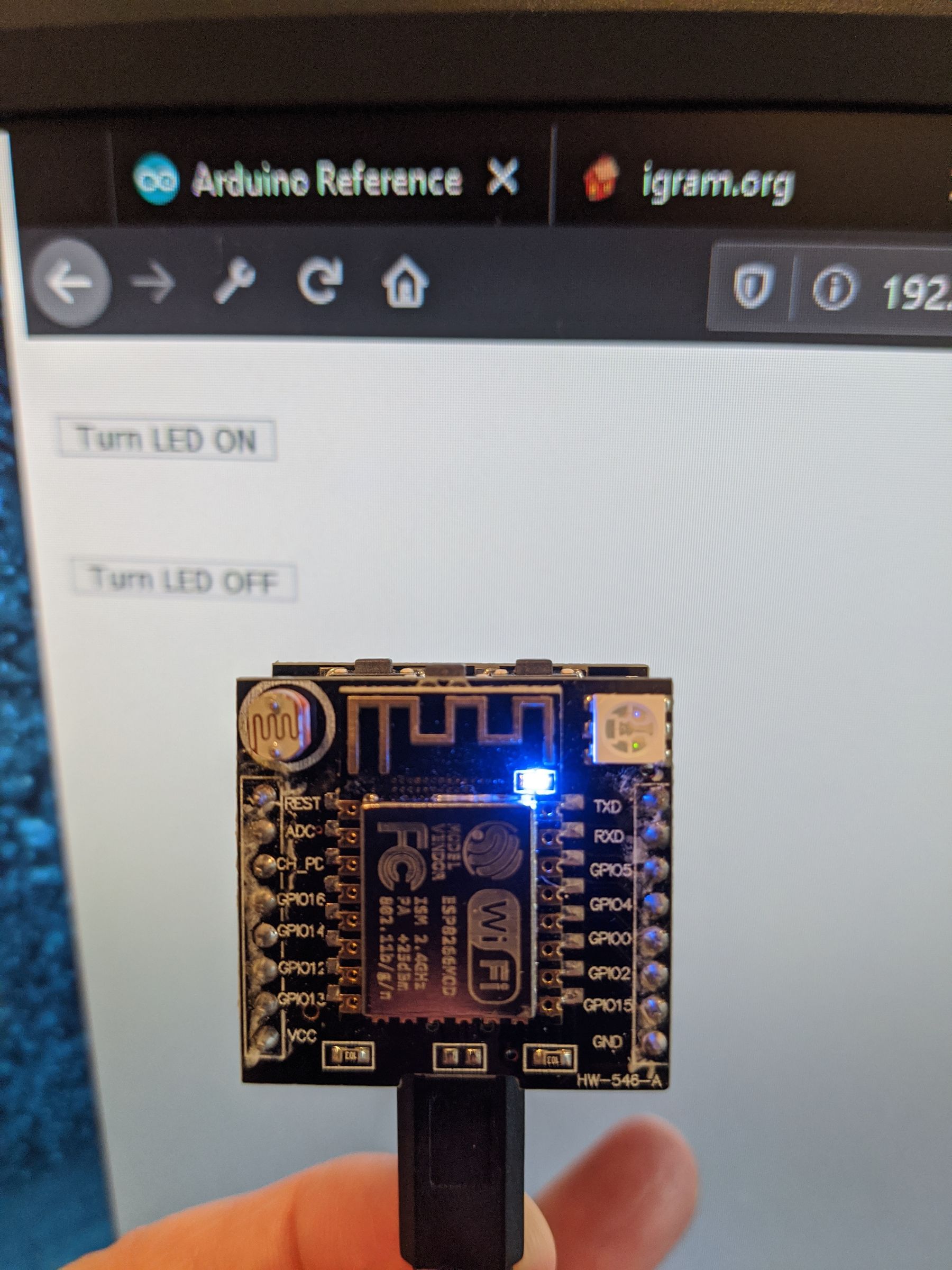 Programming a HTTP Server on ESP-8266-12E : 10 Steps - Instructables