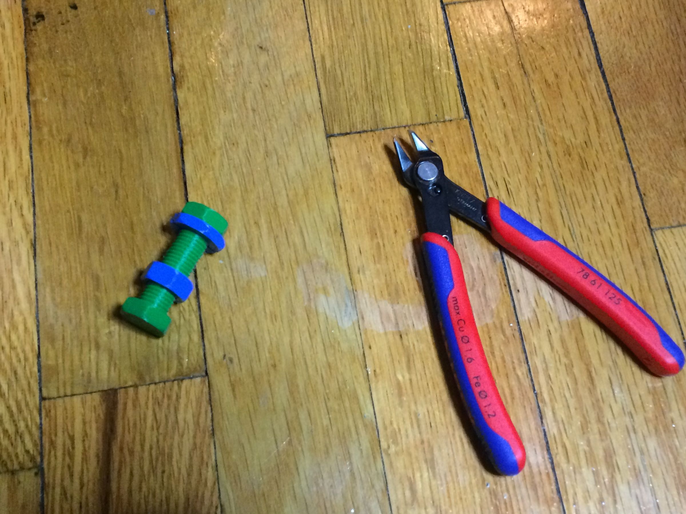 Impossi-bolt : 7 Steps (with Pictures) - Instructables