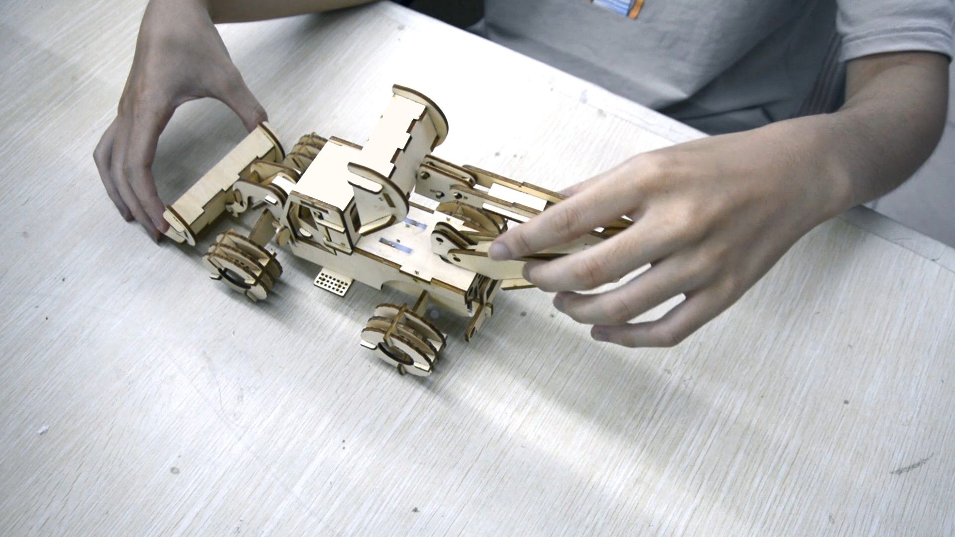 How to Make a Backhoe - Instructables