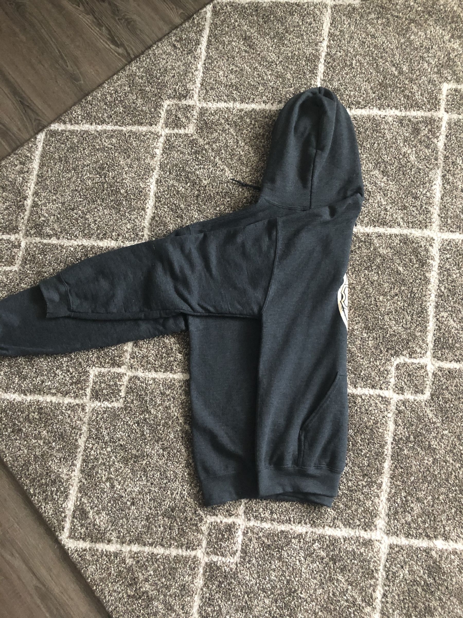 How to Fold a Sweatshirt (and Conserve Space) : 10 Steps (with Pictures ...