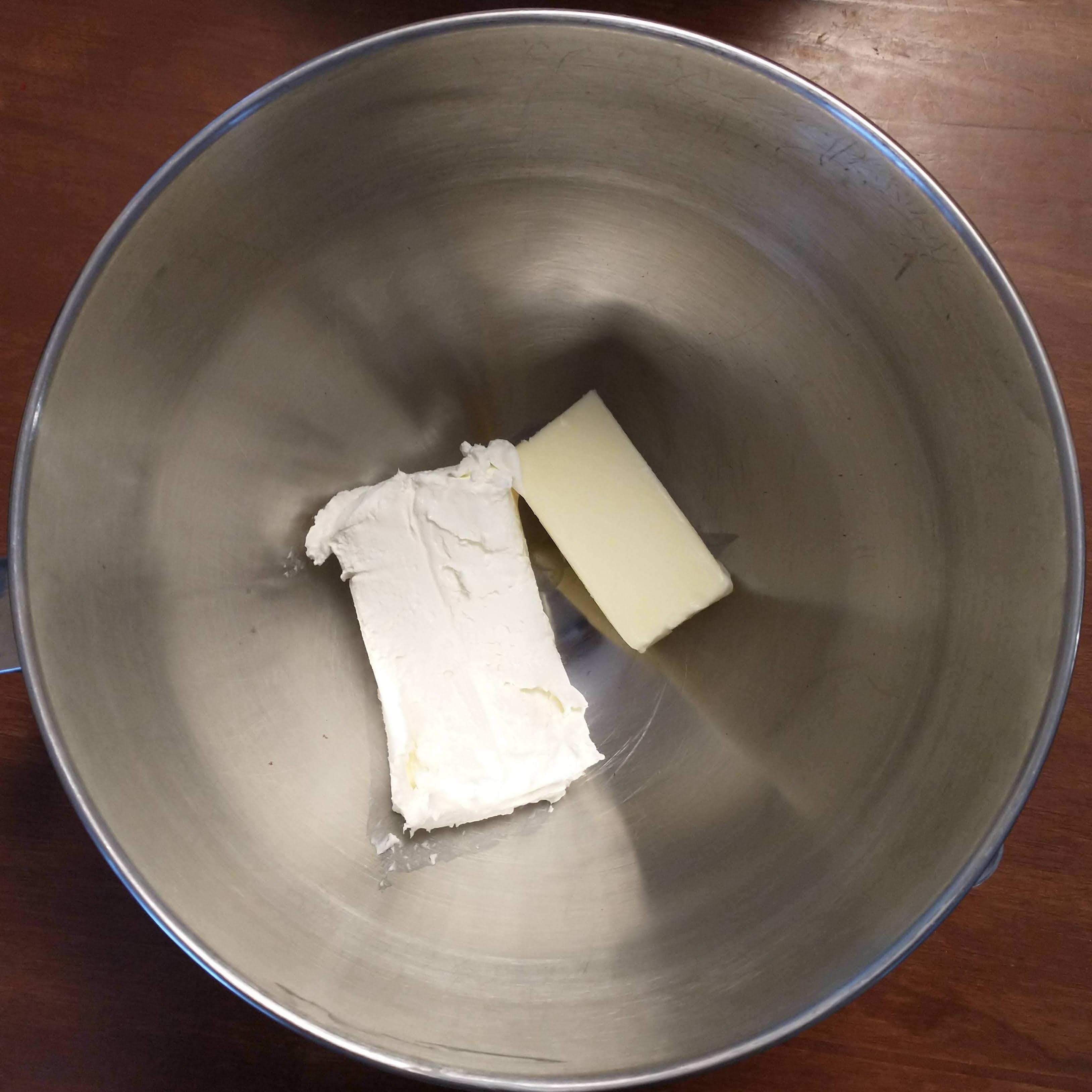 Gourmet Cupcakes With Raspberry Cream Cheese Frosting and Ganache ...