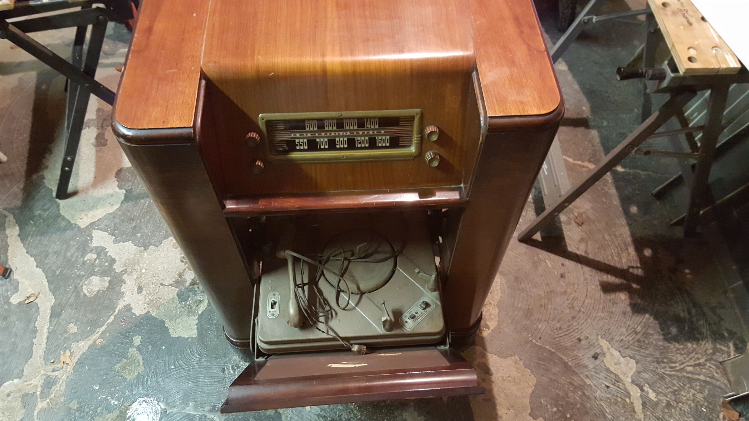1948 Philco Radio / Phono Liquor Cabinet : 4 Steps (with Pictures ...