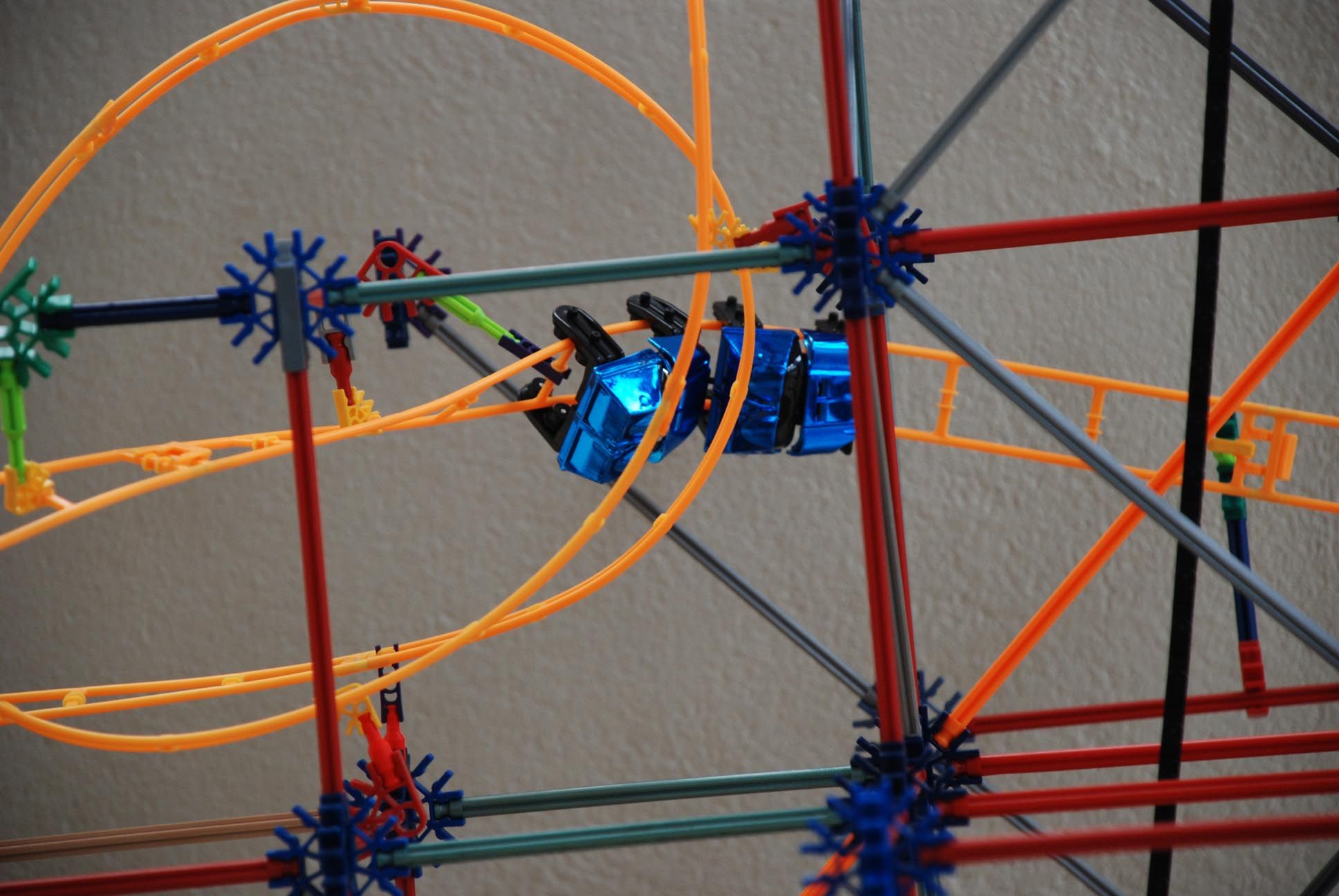 Turbo Thunder Knex Roller Coaster - Instructables