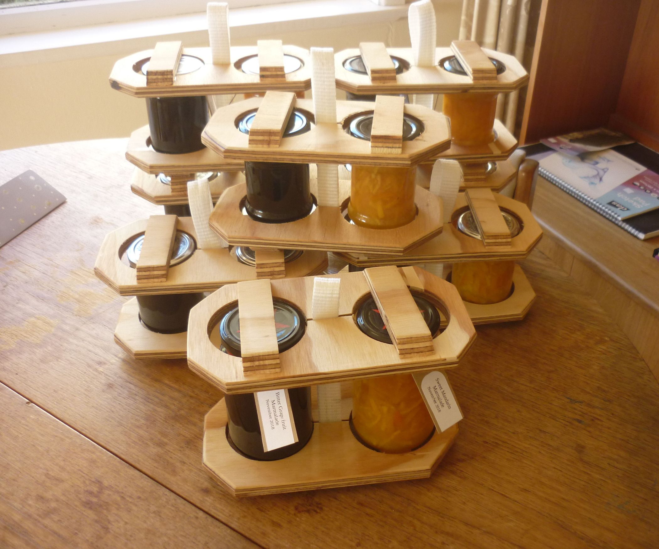 Gift Boxes for Home-made Jam : 6 Steps (with Pictures) - Instructables