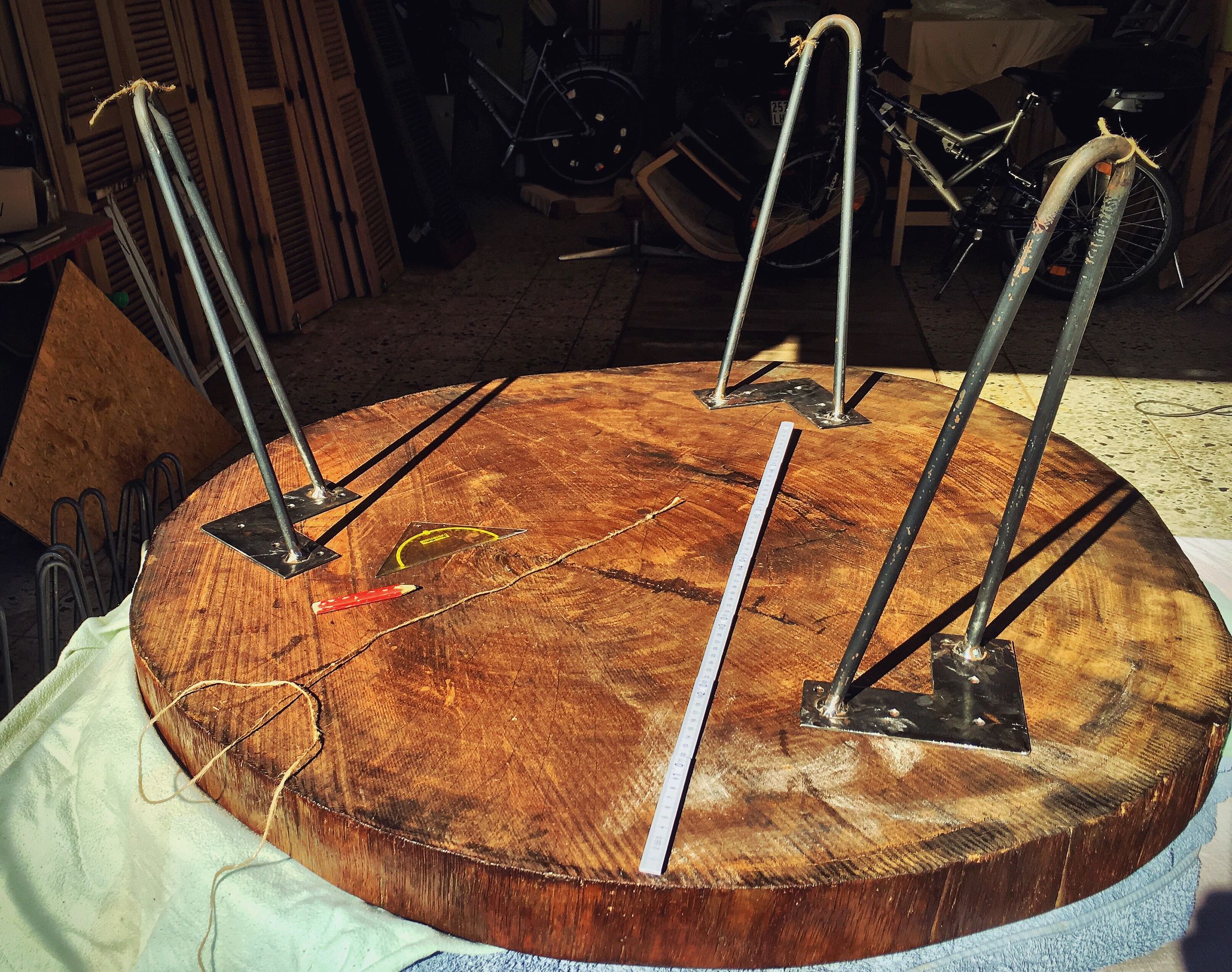 The Hairpin Table : 10 Steps (with Pictures) - Instructables