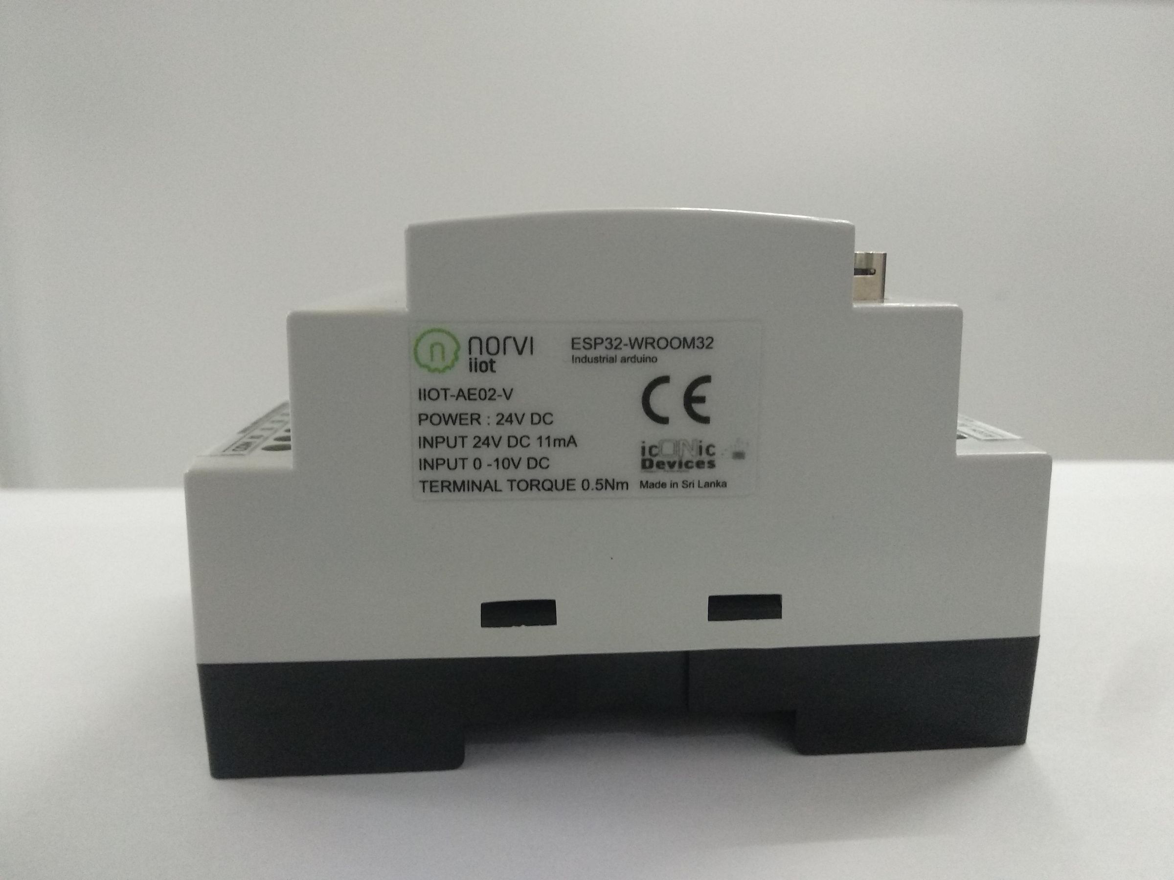 Industrial ESP32 Controller for (0-10V) Voltage Measurement | Norvi ...