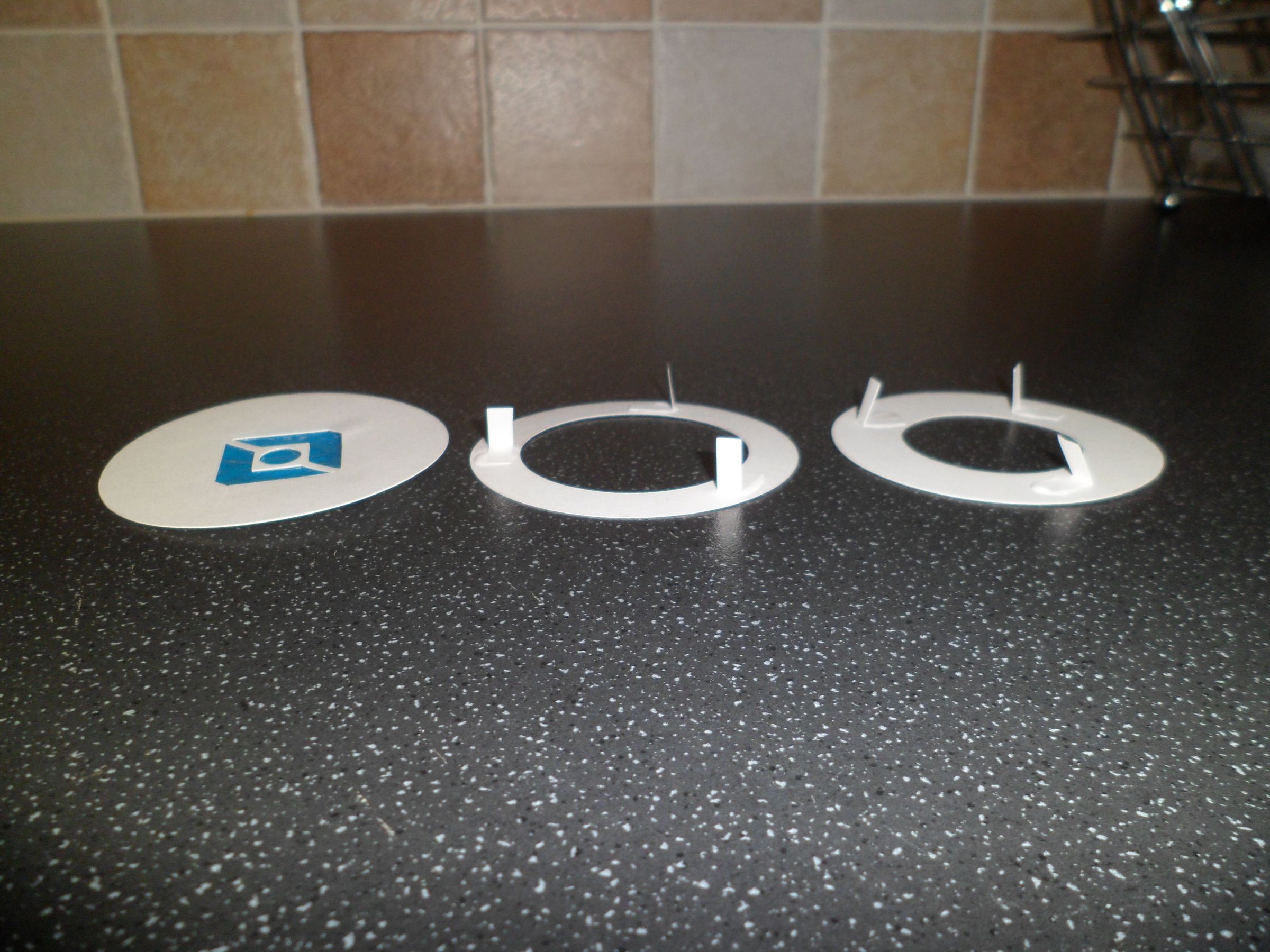 Destiny Ghost Papercraft : 10 Steps - Instructables