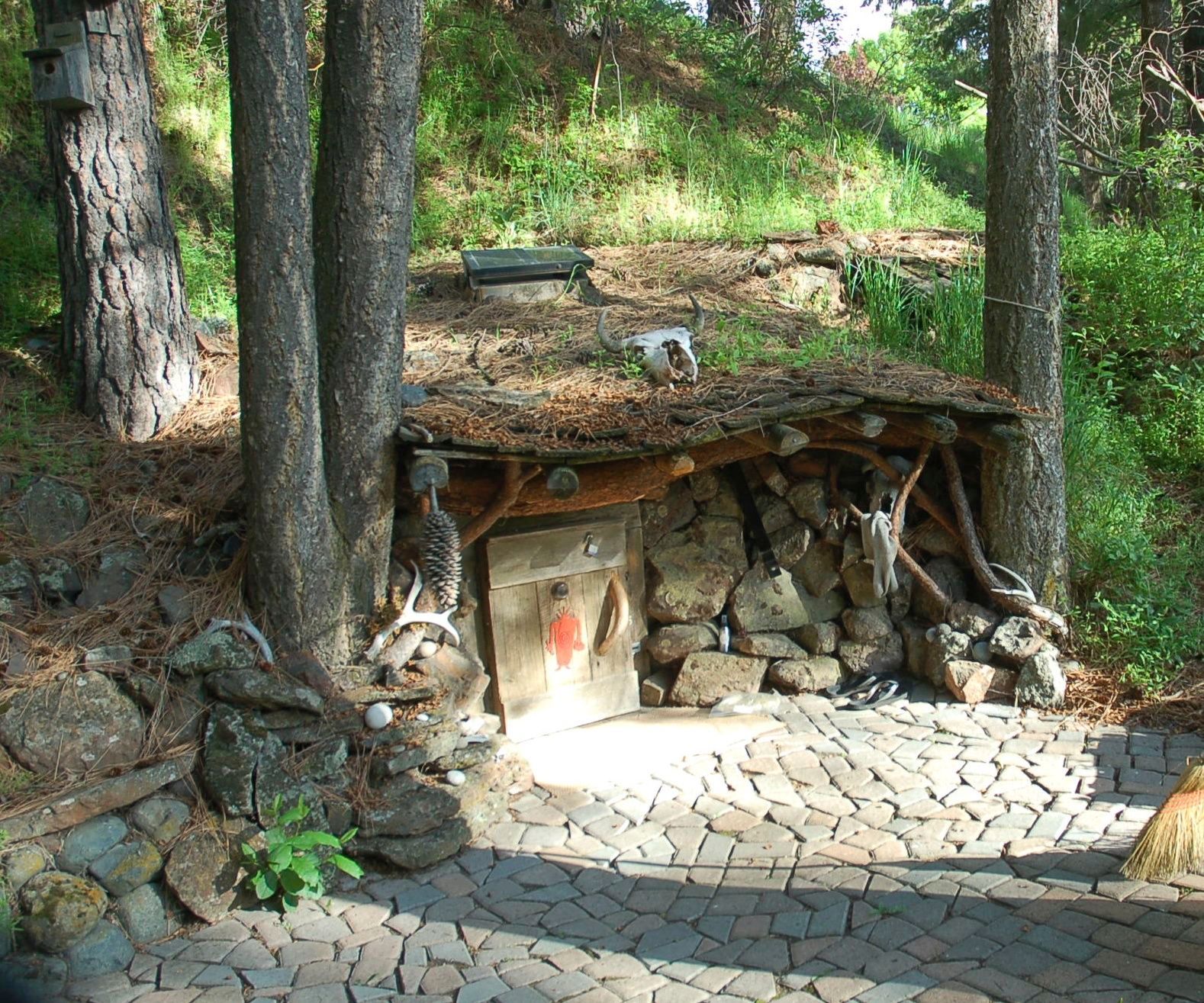 How to Build a Hobbit House - Instructables