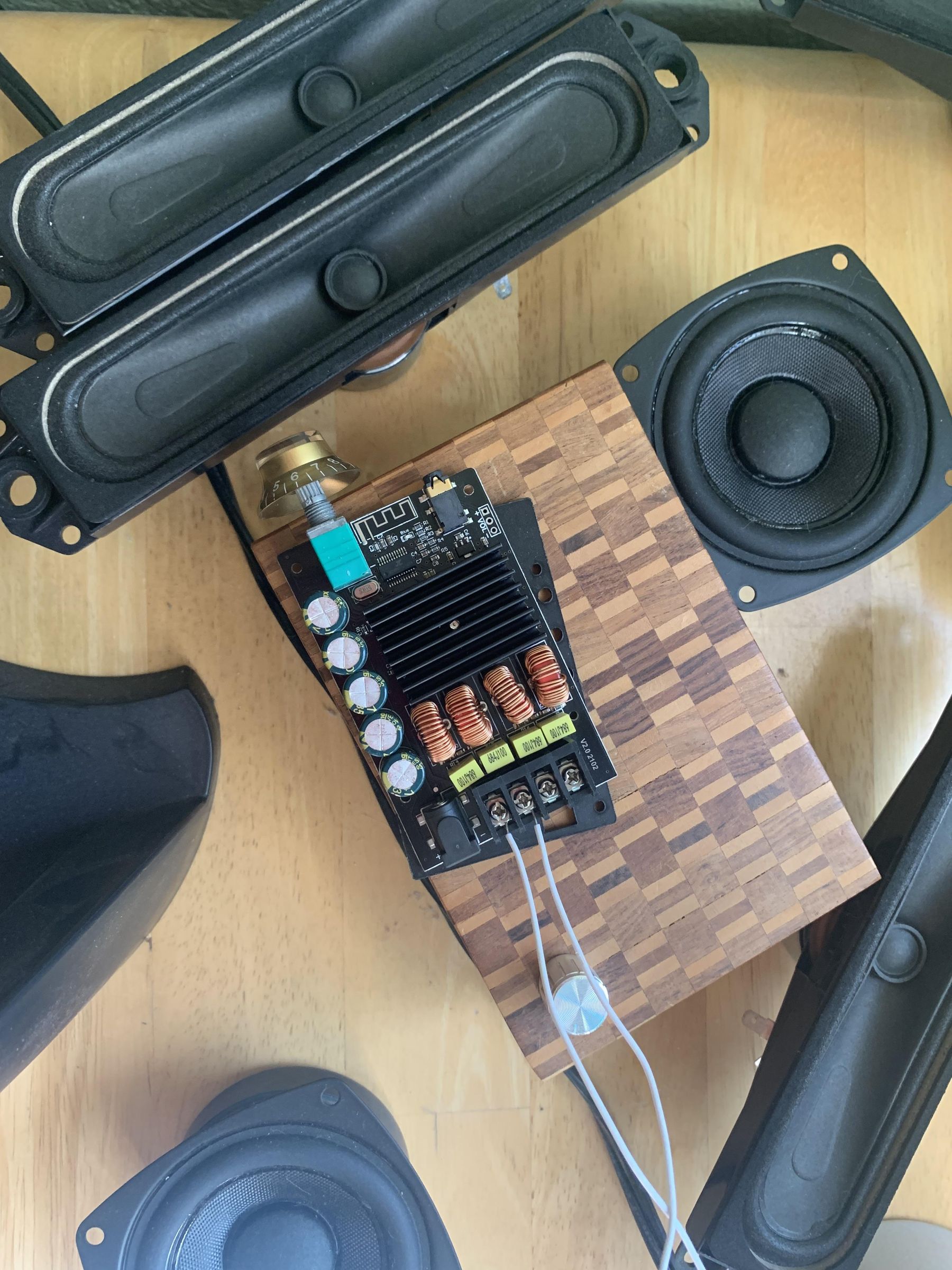 How to Make Your Own Speaker : 4 Steps - Instructables