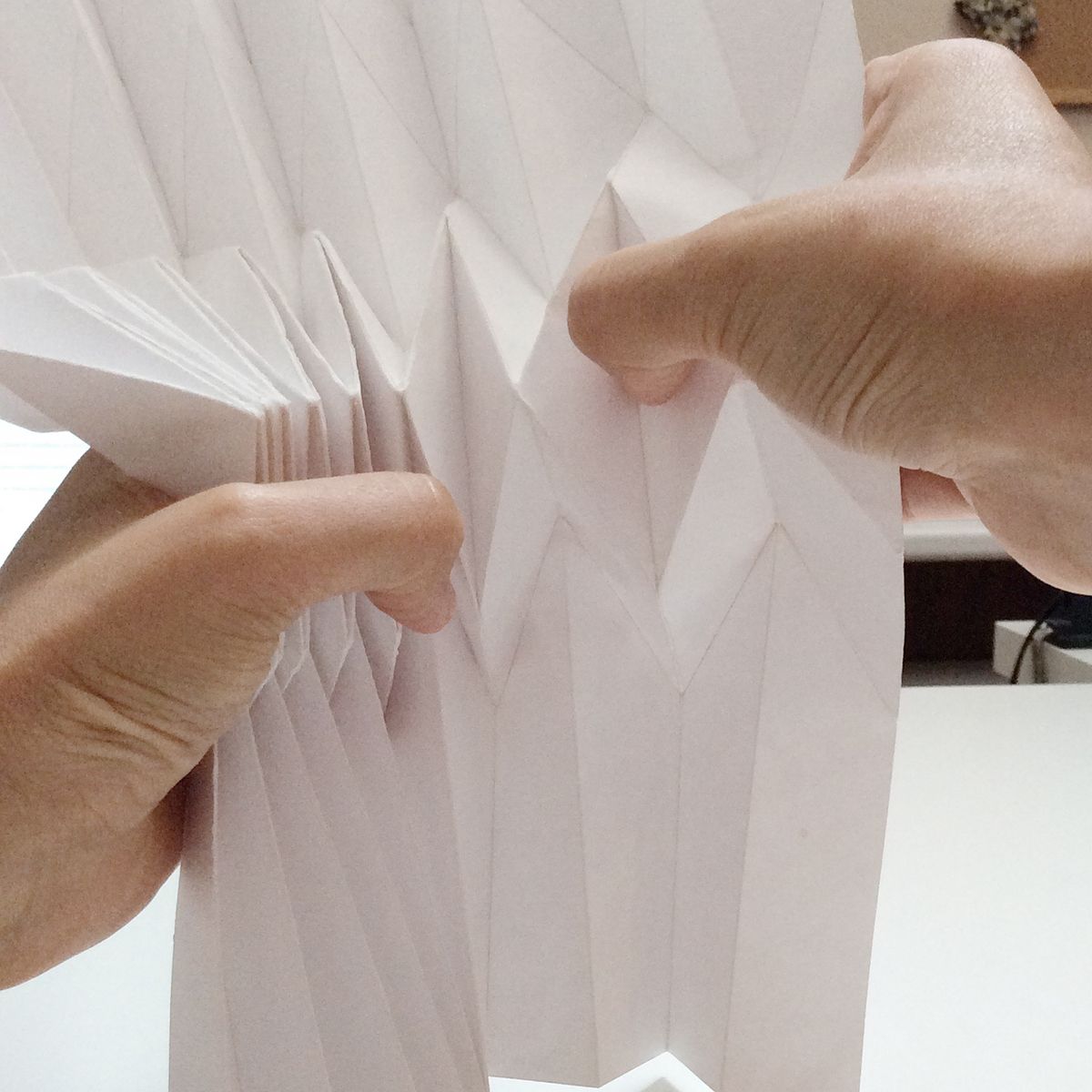 Paper Mold Origami Fabrics 3 - Complex : 9 Steps - Instructables