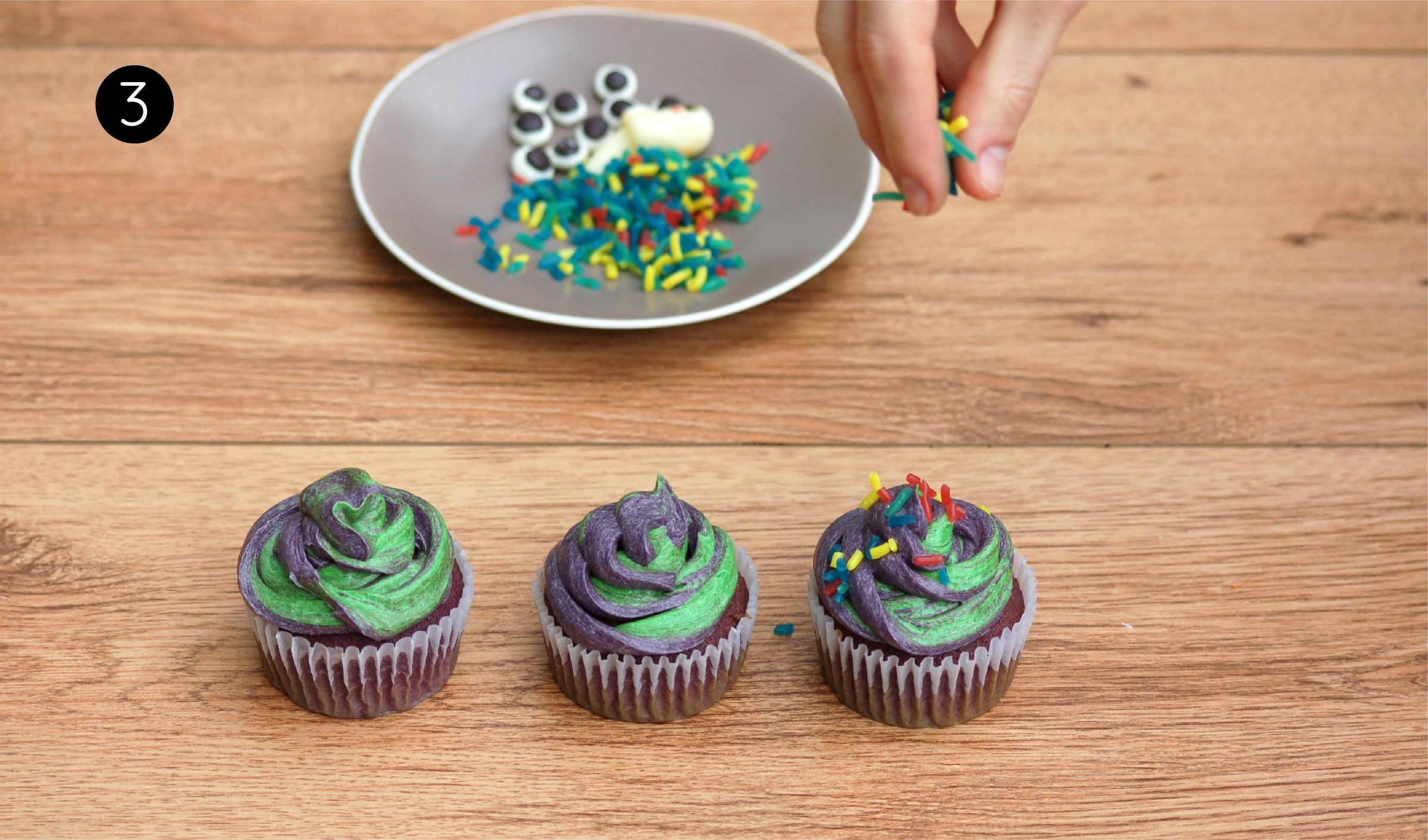 'Spooky Fiesta' Cupcakes Recipe : 12 Steps (with Pictures) - Instructables