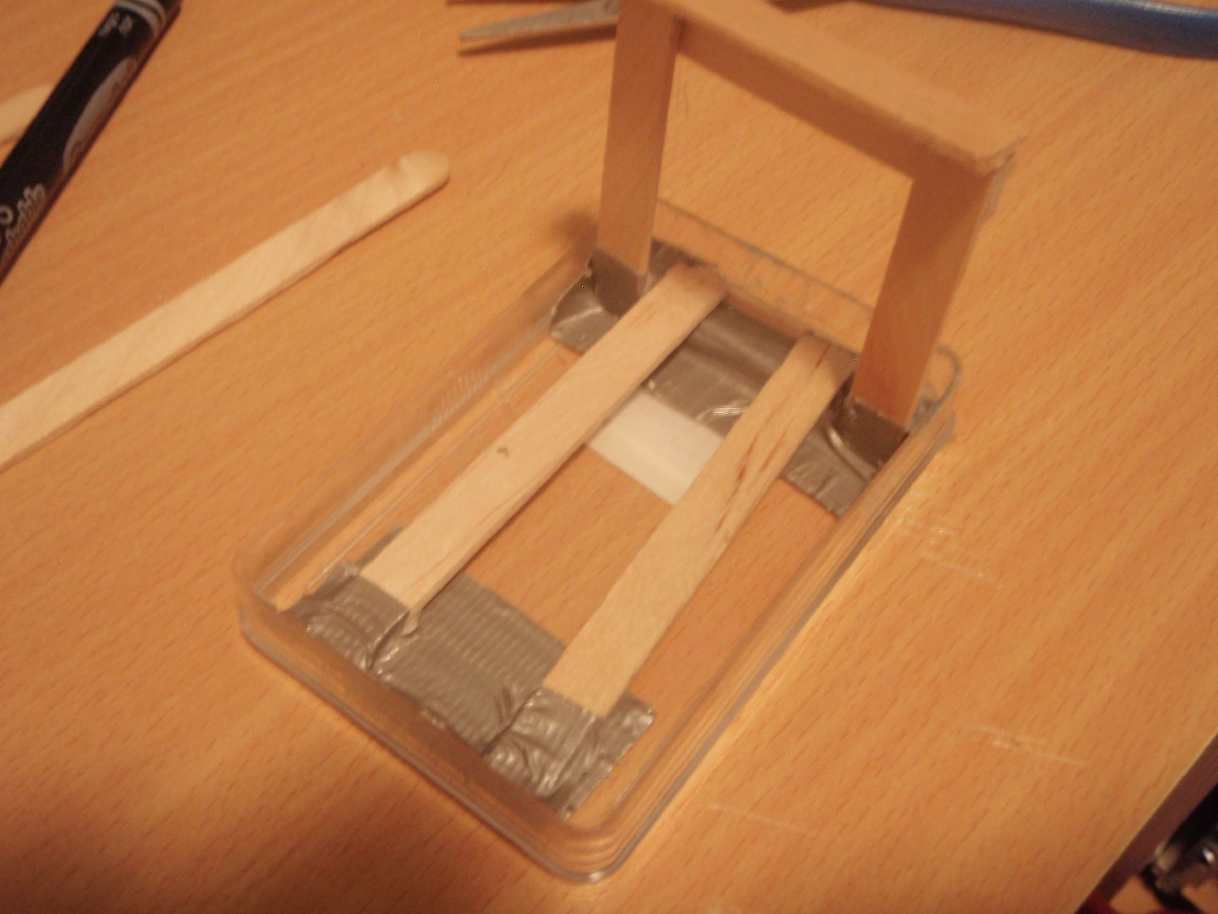 Folding Pocket Catapult : 6 Steps - Instructables