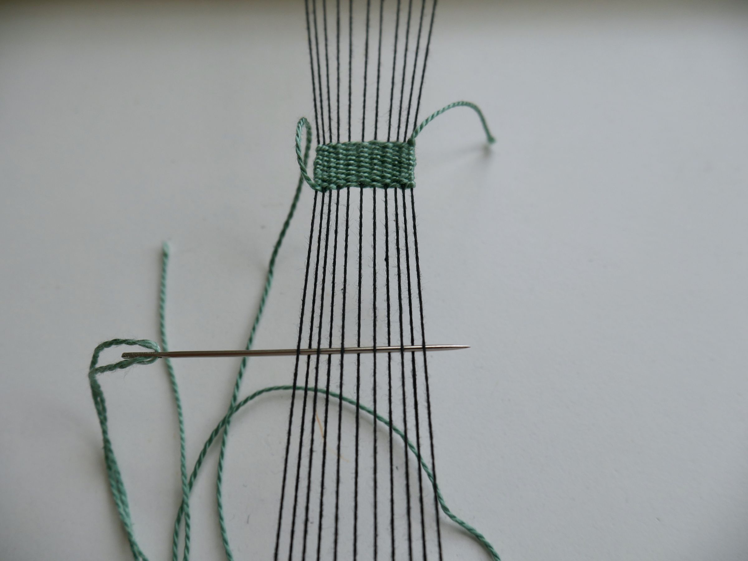 Woven Bracelet : 8 Steps (with Pictures) - Instructables