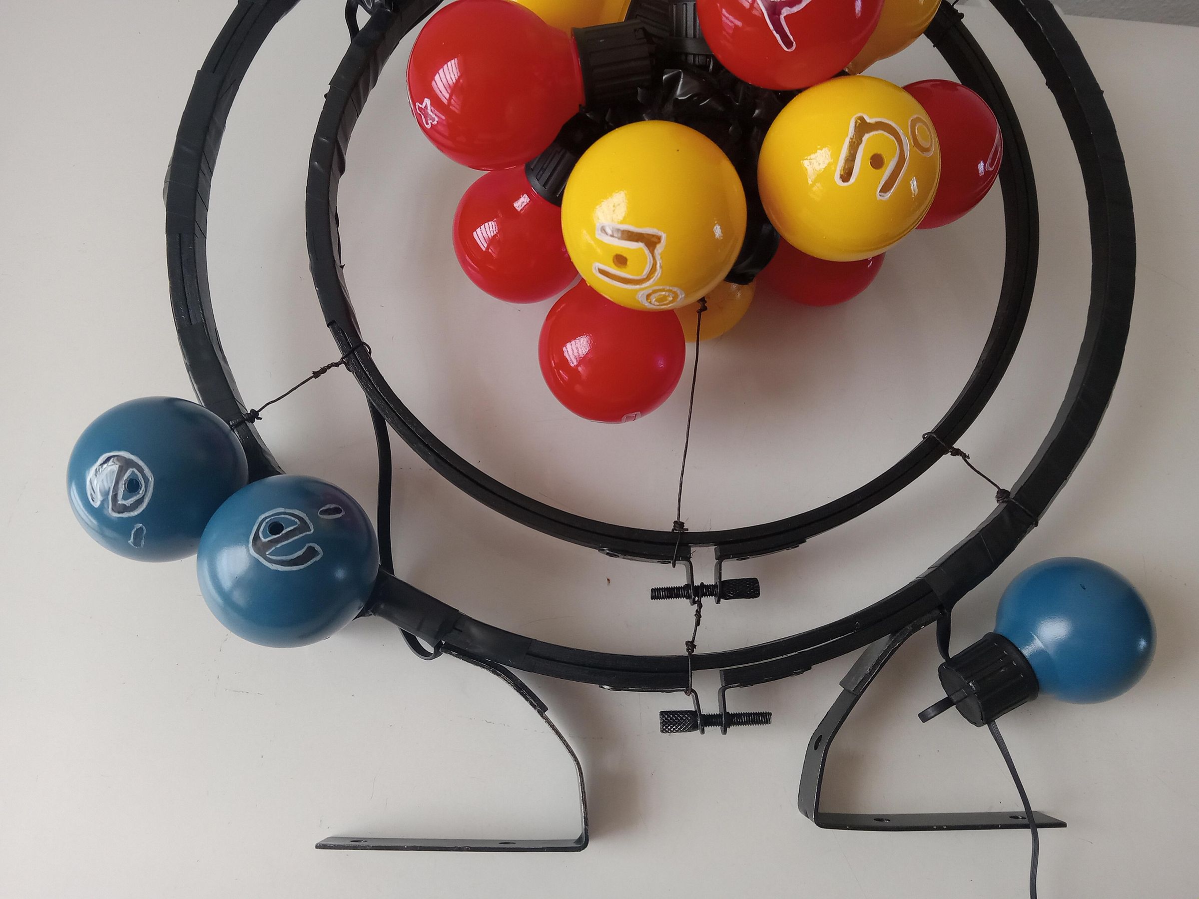 Lit Oxygen Bohr Model : 7 Steps (with Pictures) - Instructables