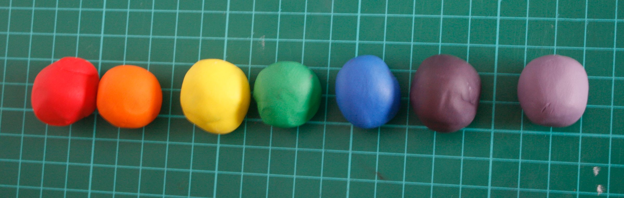 Rainbow Rain Claymation : 9 Steps - Instructables
