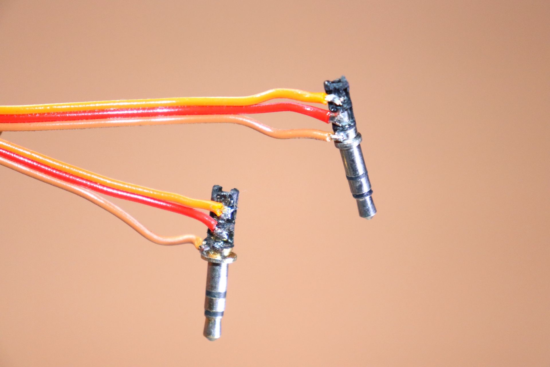 How to Make Aux Cable at Home : 7 Steps - Instructables