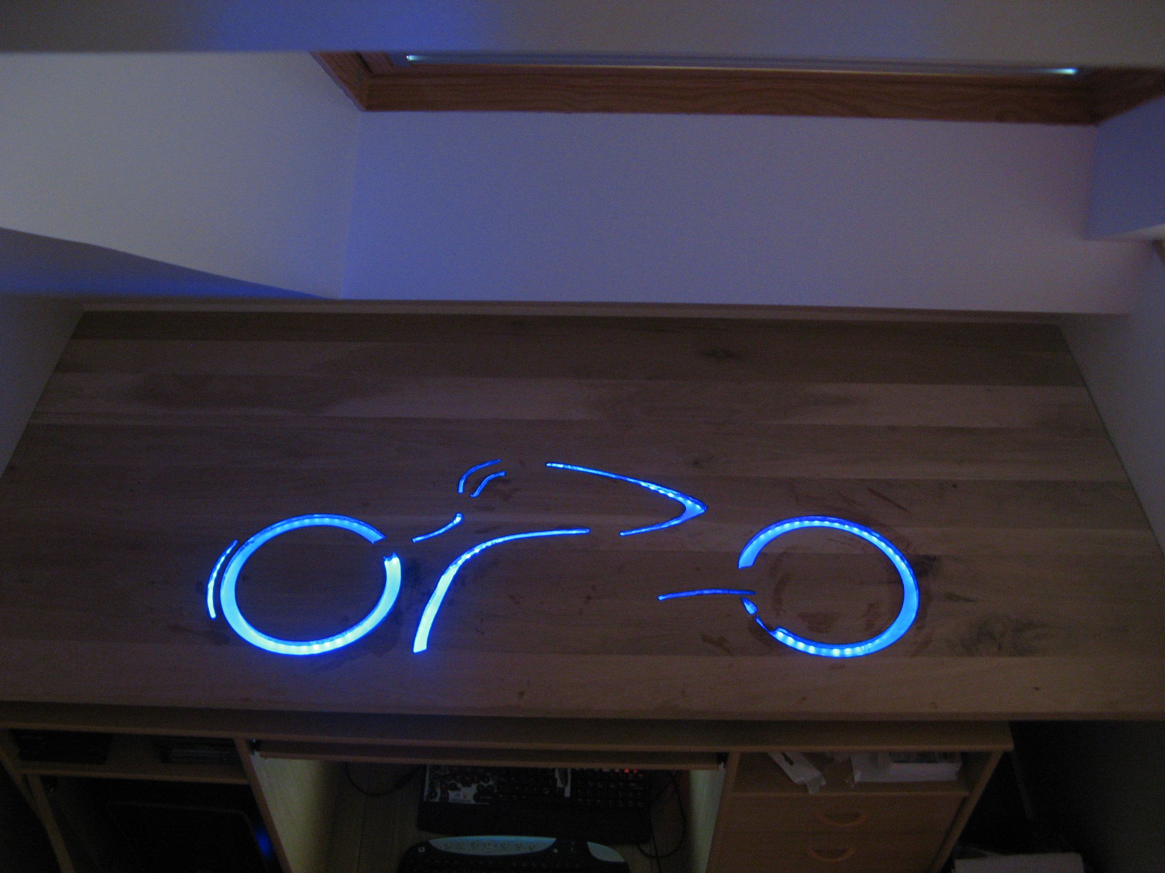 Make a Led Tron Desk and Led Tron Clock : 15 Steps (with Pictures ...